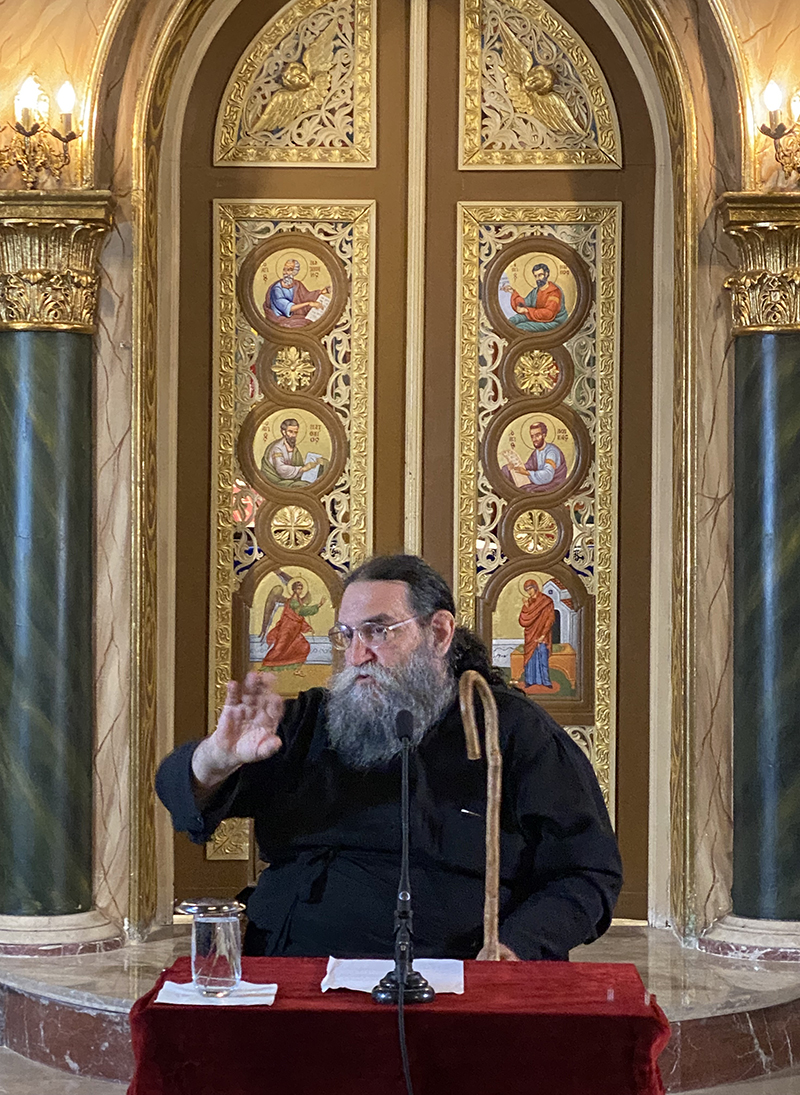 π. Ευάγγελος Παπανικολάου: «Προσωπικές εμπειρίες με σύγχρονους αγίους ...