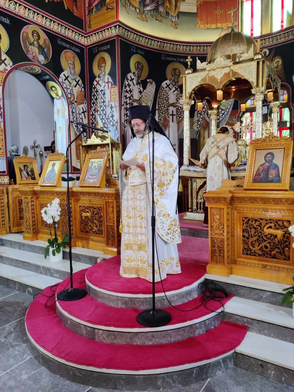 Ο Μέγας Πρωτοσύγκελλος του Οικουμενικού Πατριαρχείου στην Παναγίτσα ...