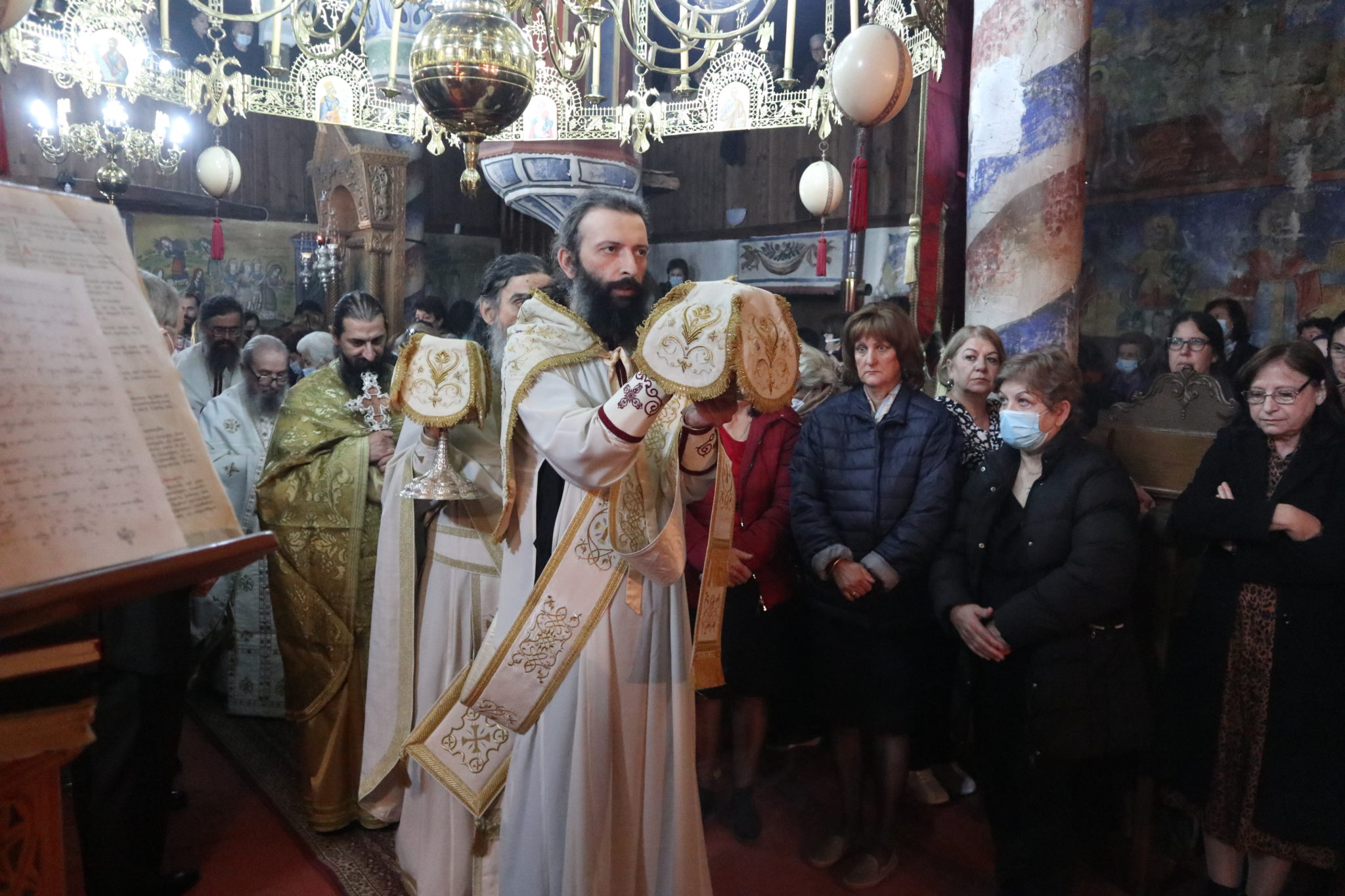 Ι.Μ Εδέσσης: Αρχιερατική Θεία Λειτουργία και χειροτονία στην Ι.Μ ...
