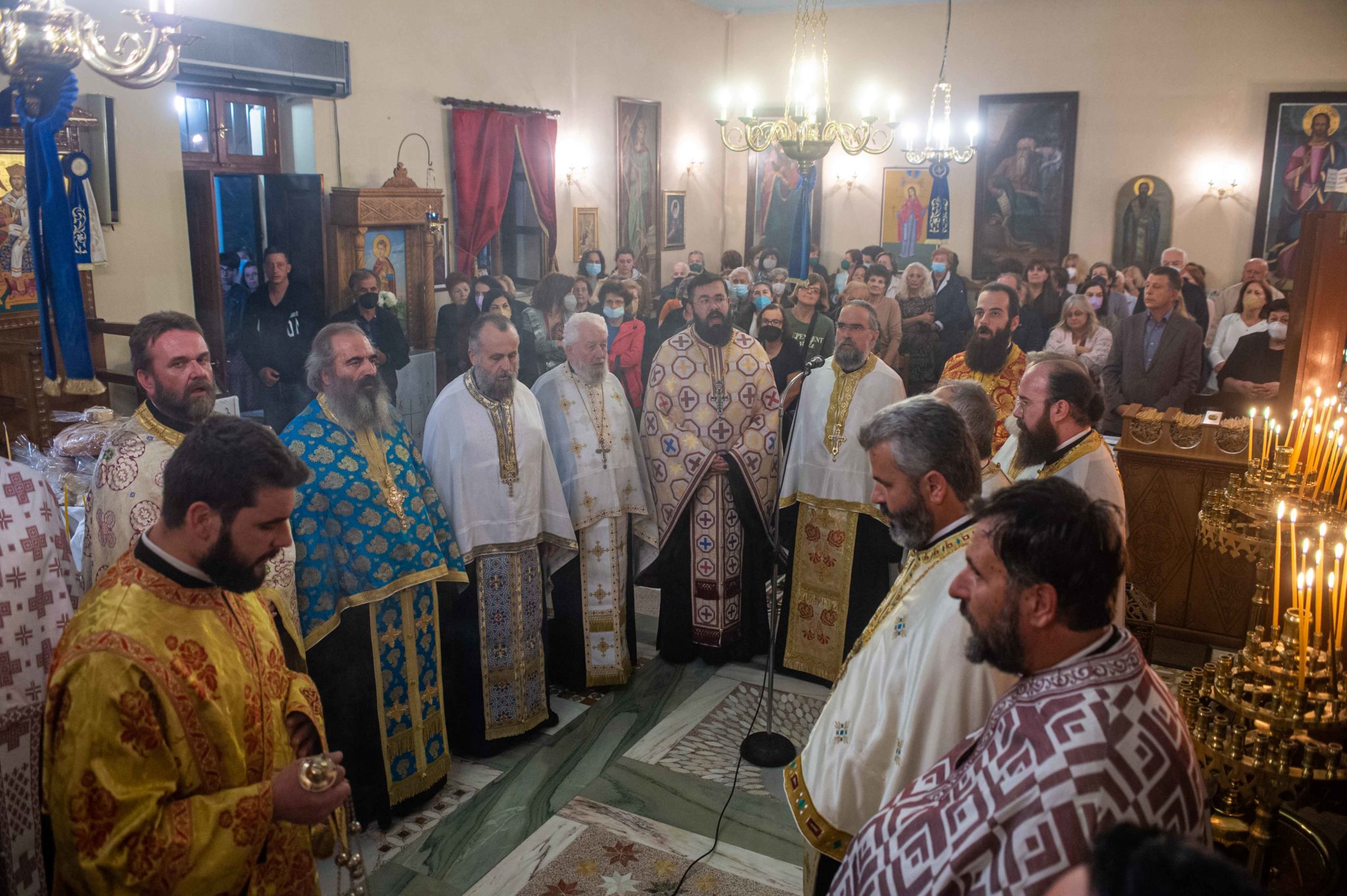 Ο Εσπερινός των Ταξιαρχών στην Ιερά Μητρόπολη Μεσσηνίας - Ορθοδοξία ...
