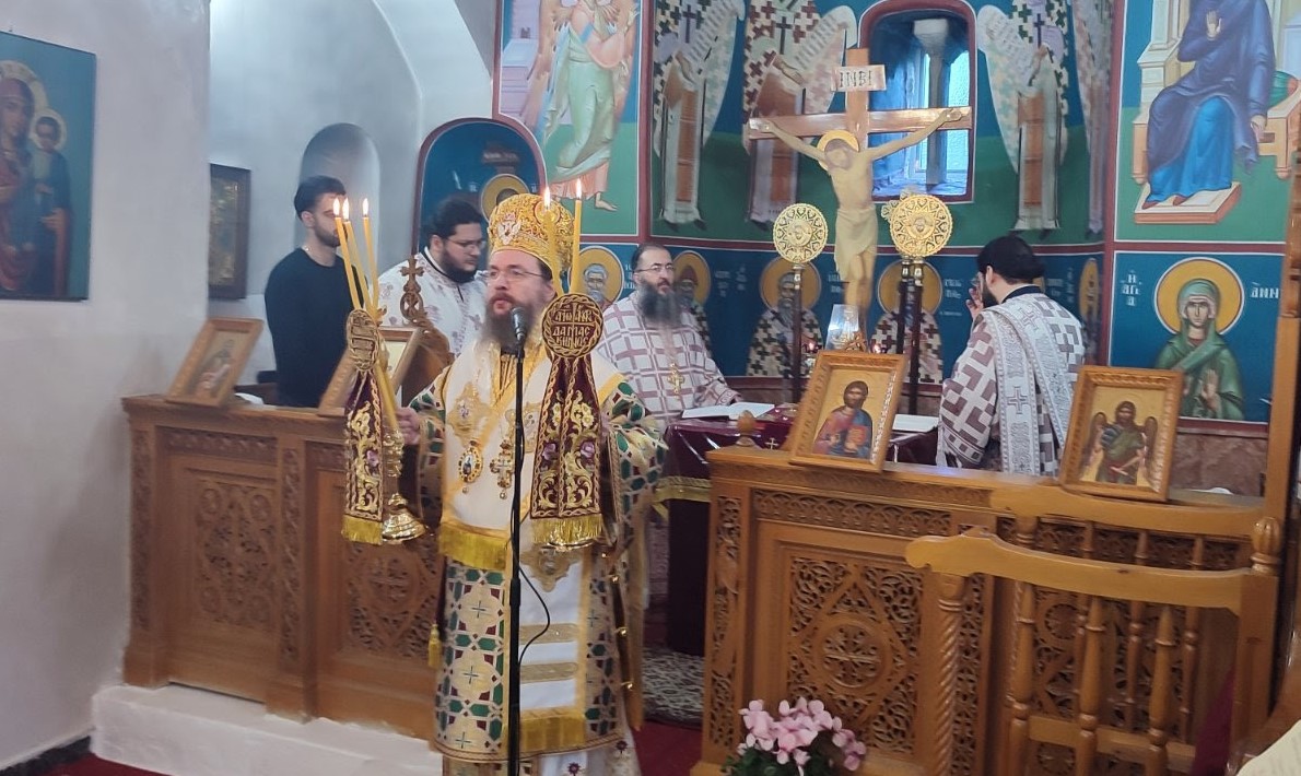 Δεύτερη Θεία Λειτουργία των Χριστουγέννων στο Αγρίνιο - Ορθοδοξία News ...