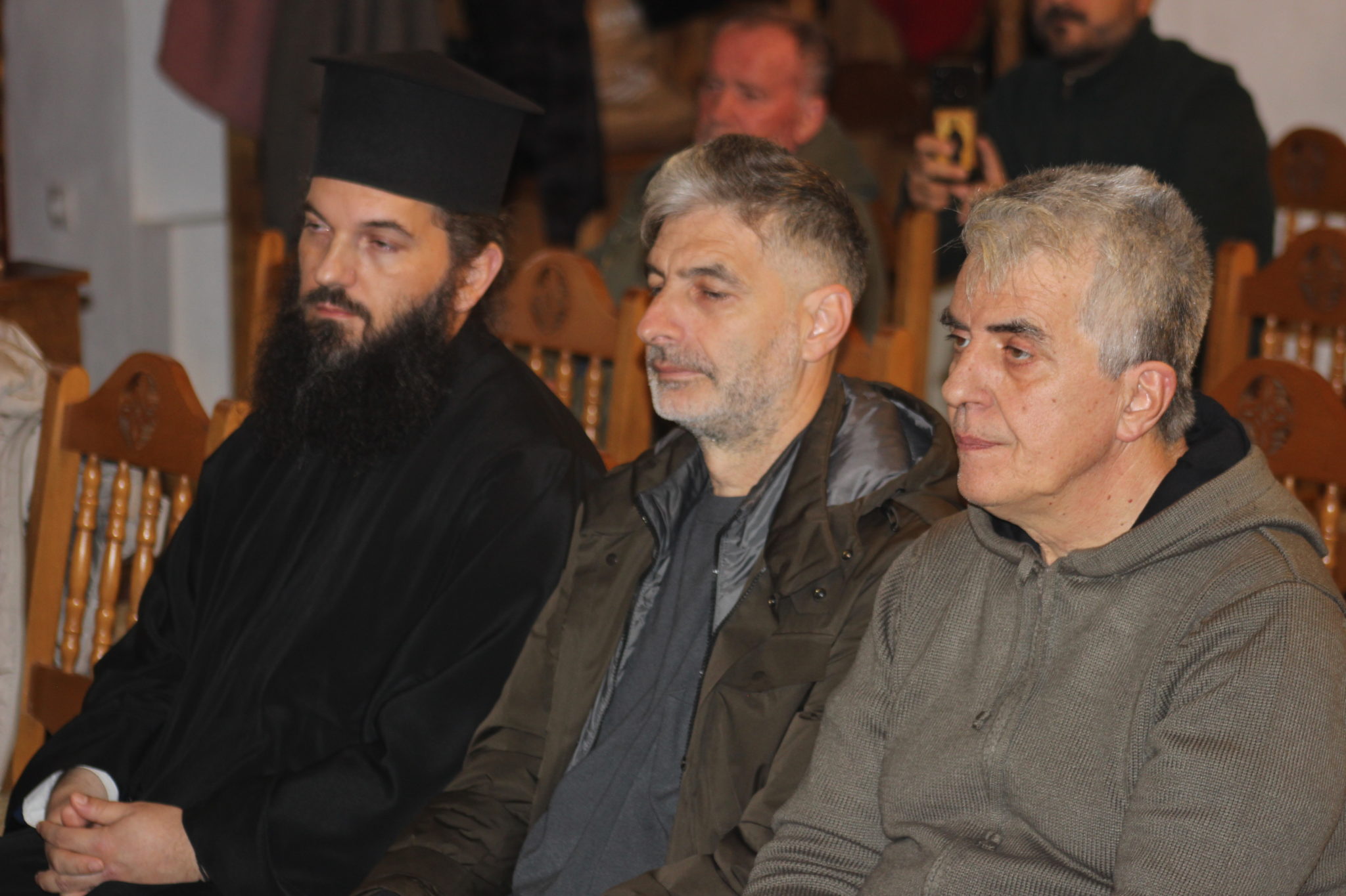 "Επινίκια Ωδή" από την χορωδία της Αγίας Σκέπης στις Φυτείες Ξηρομέρου ...