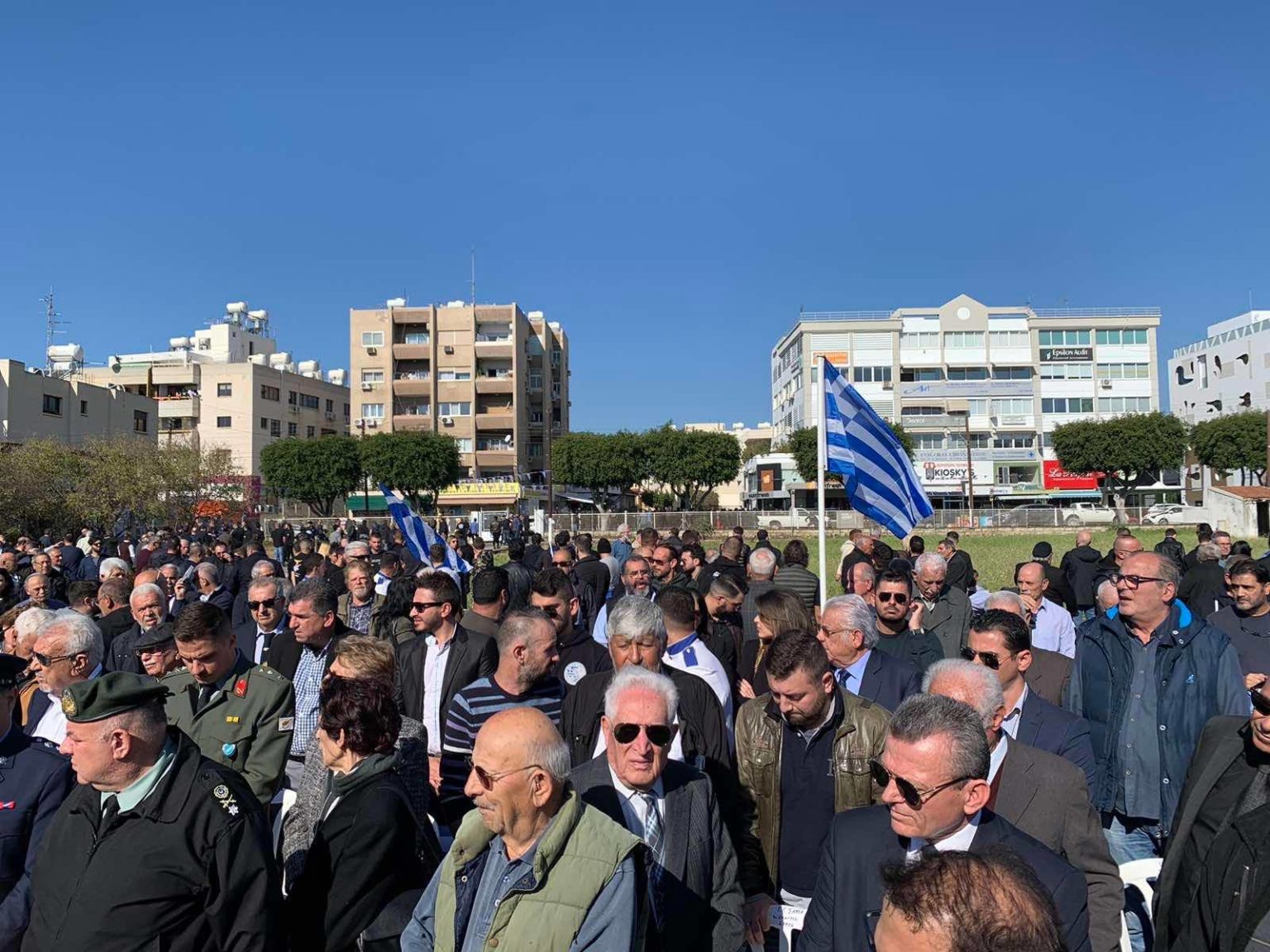 Το 49ο μνημόσυνο του Γρίβα Διγενή από τον Μητροπολίτη Αθανάσιο ...