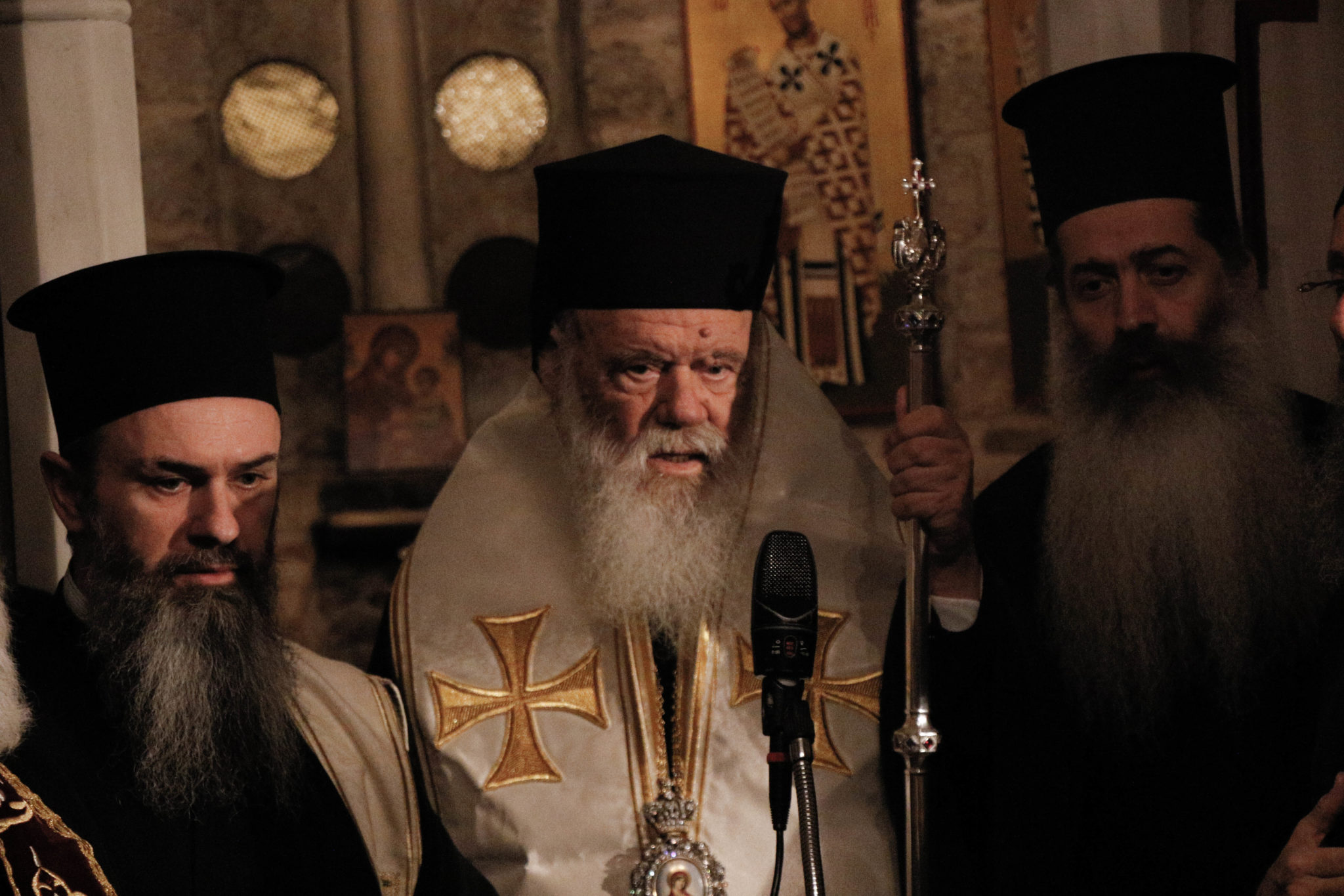 Τρισάγιο για τον μακαριστό Πατριάρχη πρώην Ιεροσολύμων Ειρηναίο από τον ...