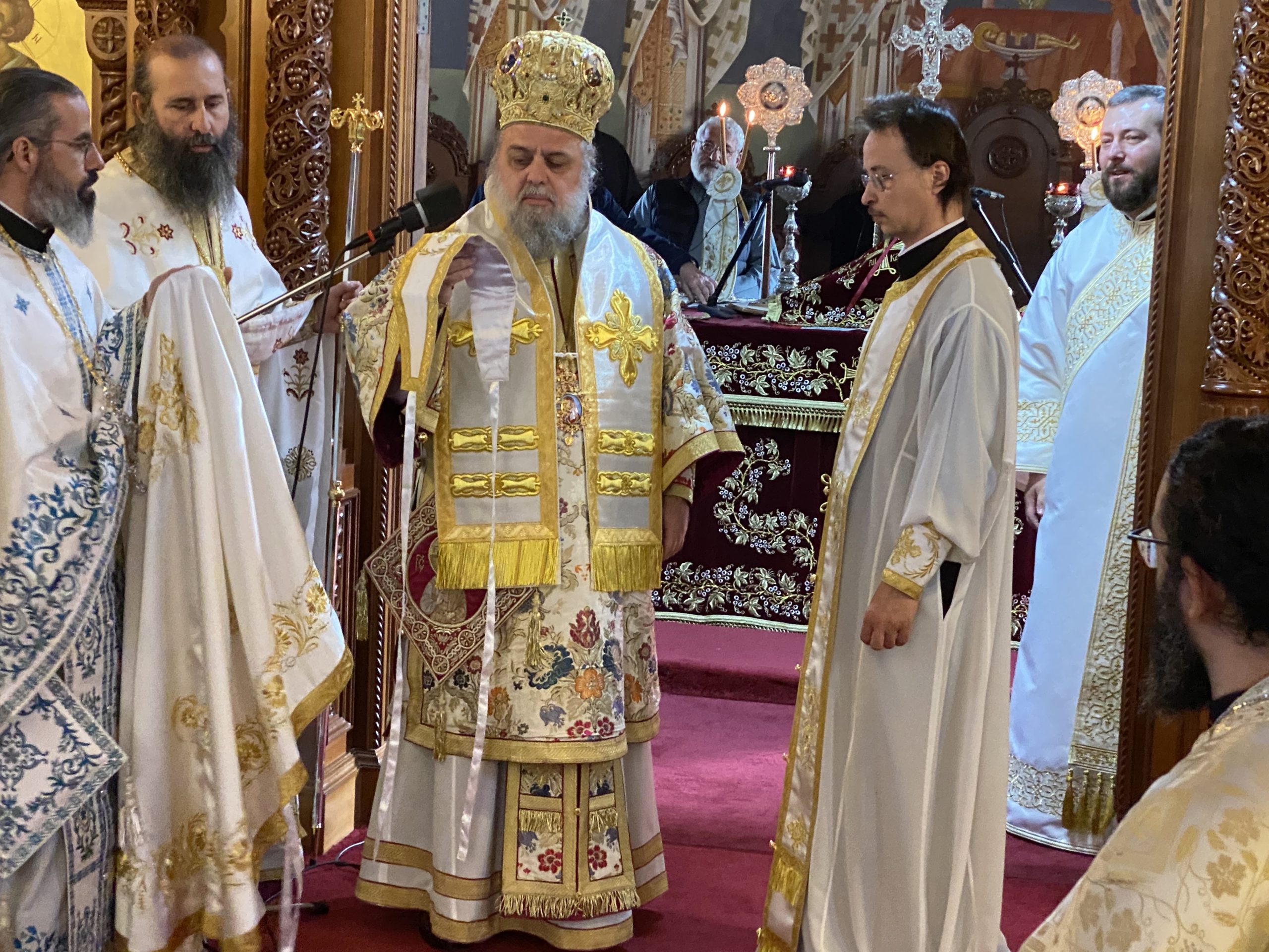 Χειροτονία Πρεσβυτέρου στην Ιερά Μονή Αγίου Γεωργίου Κοντού στη Λάρνακα ...