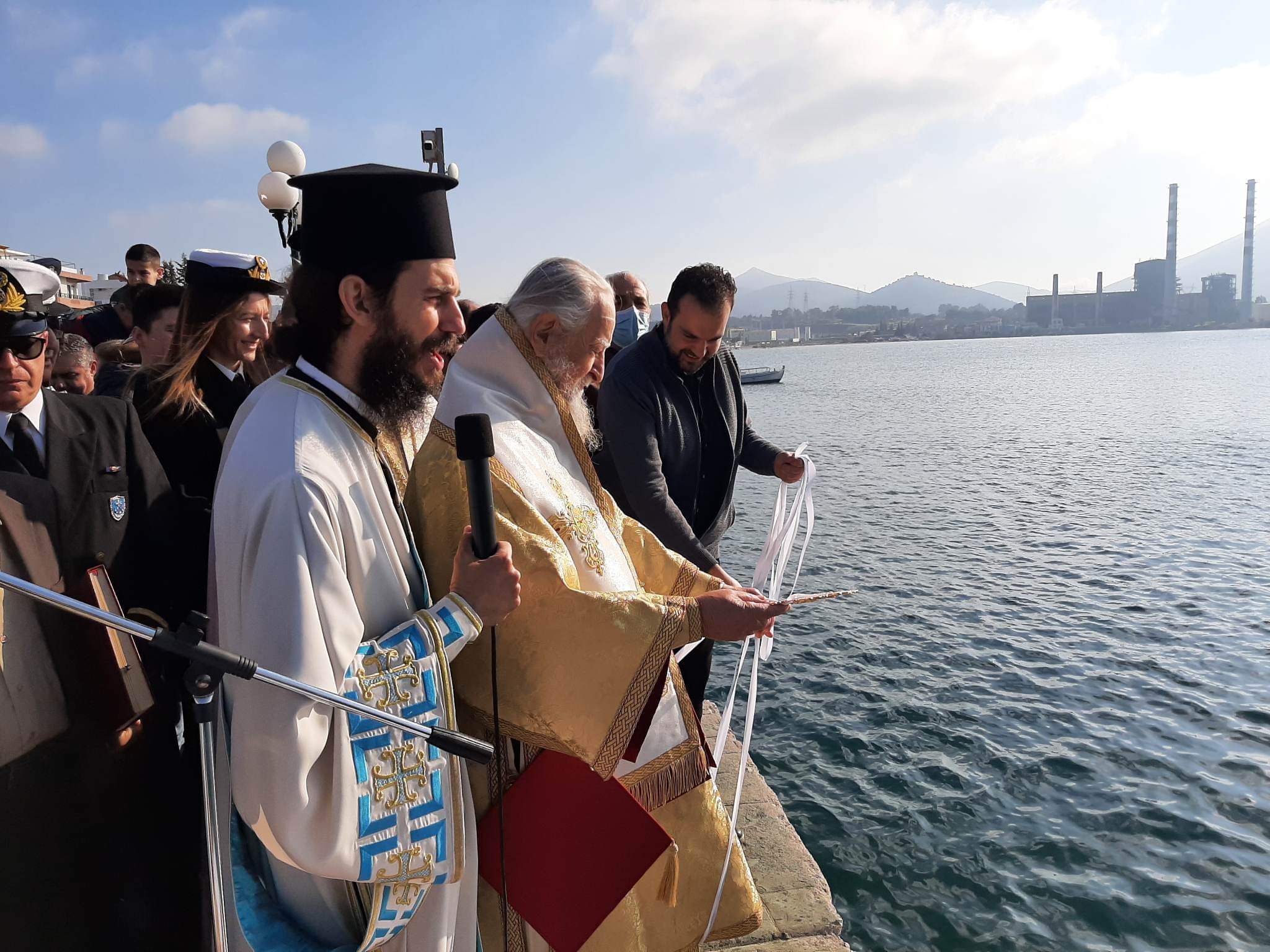 Η Δεσποτική Εορτή των Θεοφανείων στη Μητρόπολη Καρυστίας και Σκύρου ...