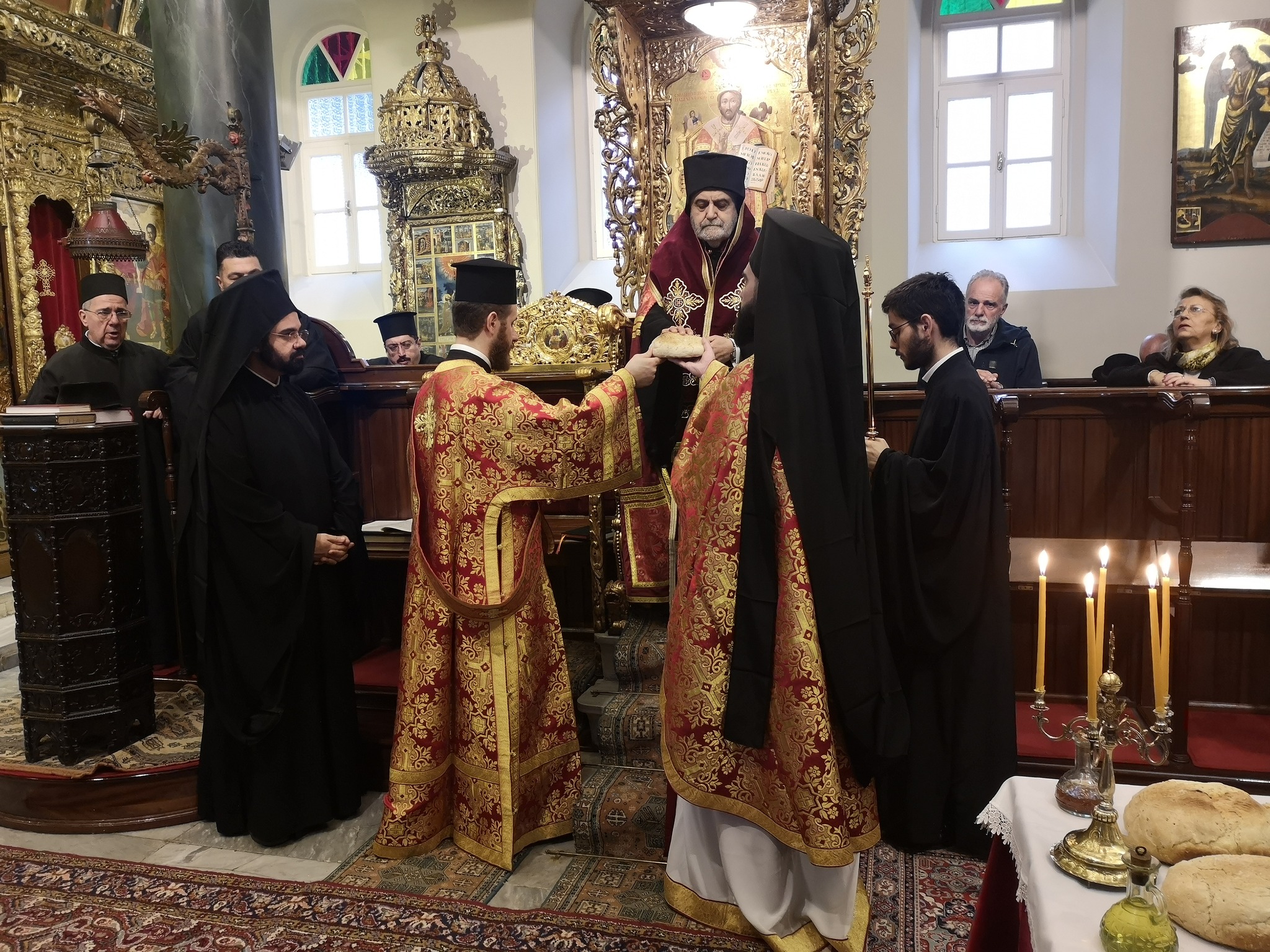 Η εορτή του Προστάτη της Θεολογικής Σχολής της Χάλκης Αγίου Φωτίου με ...