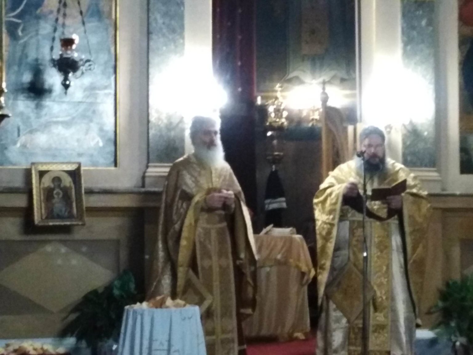 Από την εορτή της «Κυριακής της Τυρινής» και της Αγίας Φωτεινής της ...