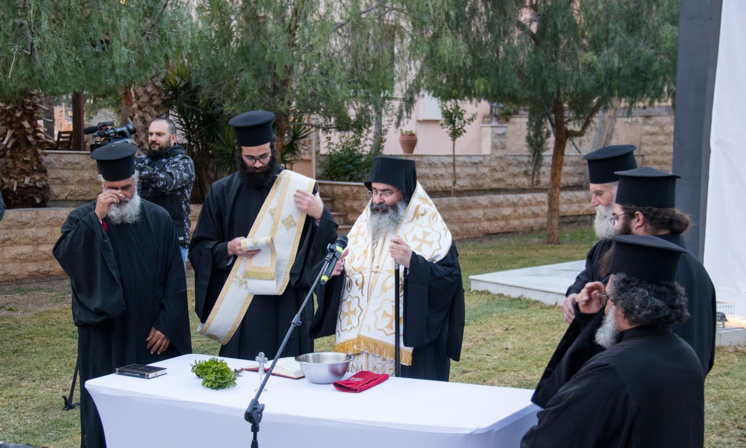 Ο Επίσκοπος Αμαθούντος στα εγκαίνια Μνημείου Ασσιωτών Αγνοουμένων ...