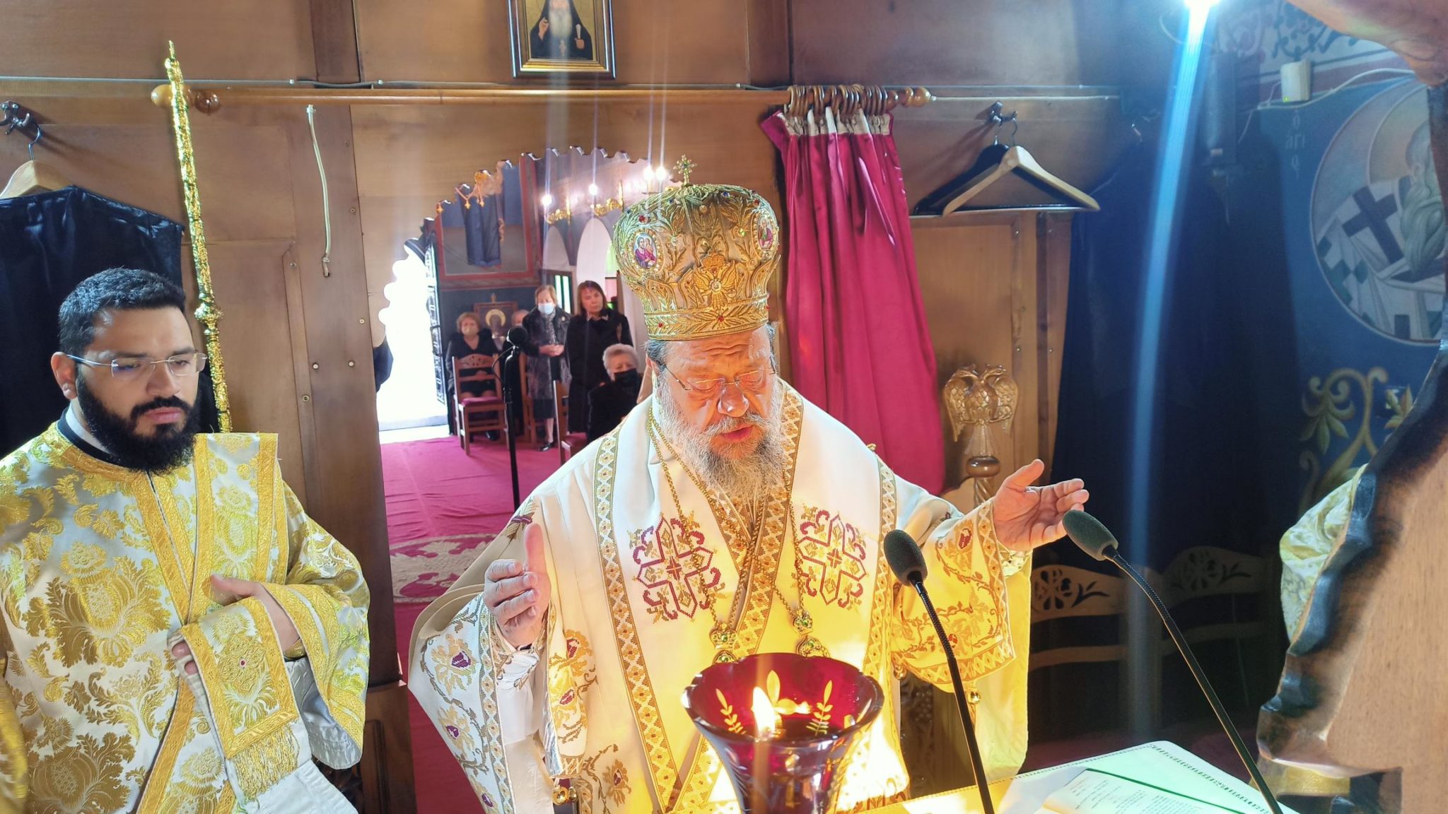 Ο Μεσσηνίας Χρυσόστομος στη Γ.Σ. των Συλλόγων των Ιδρυμάτων της Ιεράς ...