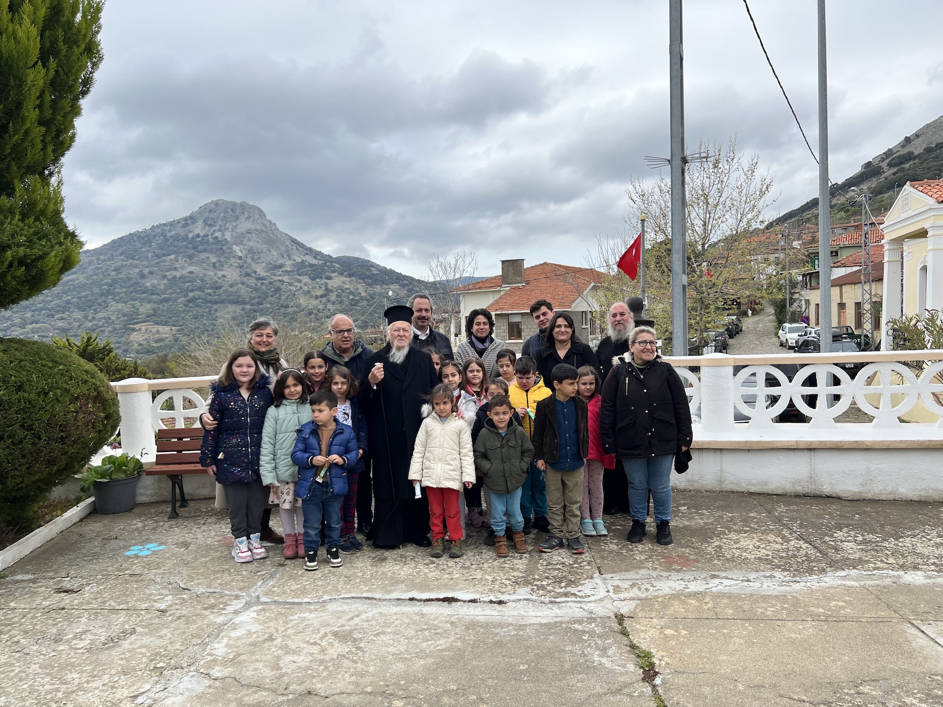 Ο Οικουμενικός Πατριάρχης τίμησε στην Ίμβρο τη μνήμη του Ιερομάρτυρα ...