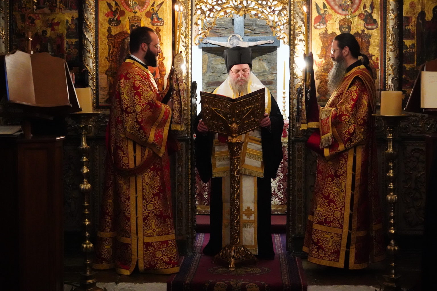 Η Ακολουθία των Παθών του Κυρίου στο χωριό του Πατριάρχη στην Ίμβρο ...