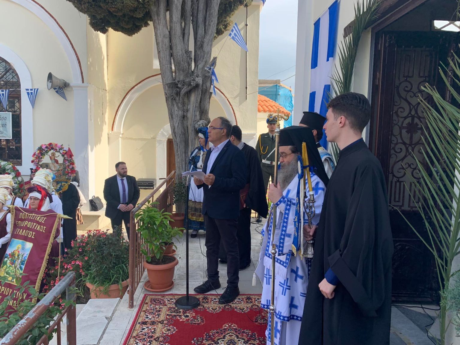 Χίος: Τιμή στους πεσόντες από τους Οθωμανούς το 1822 στην Ιερά Μονή ...