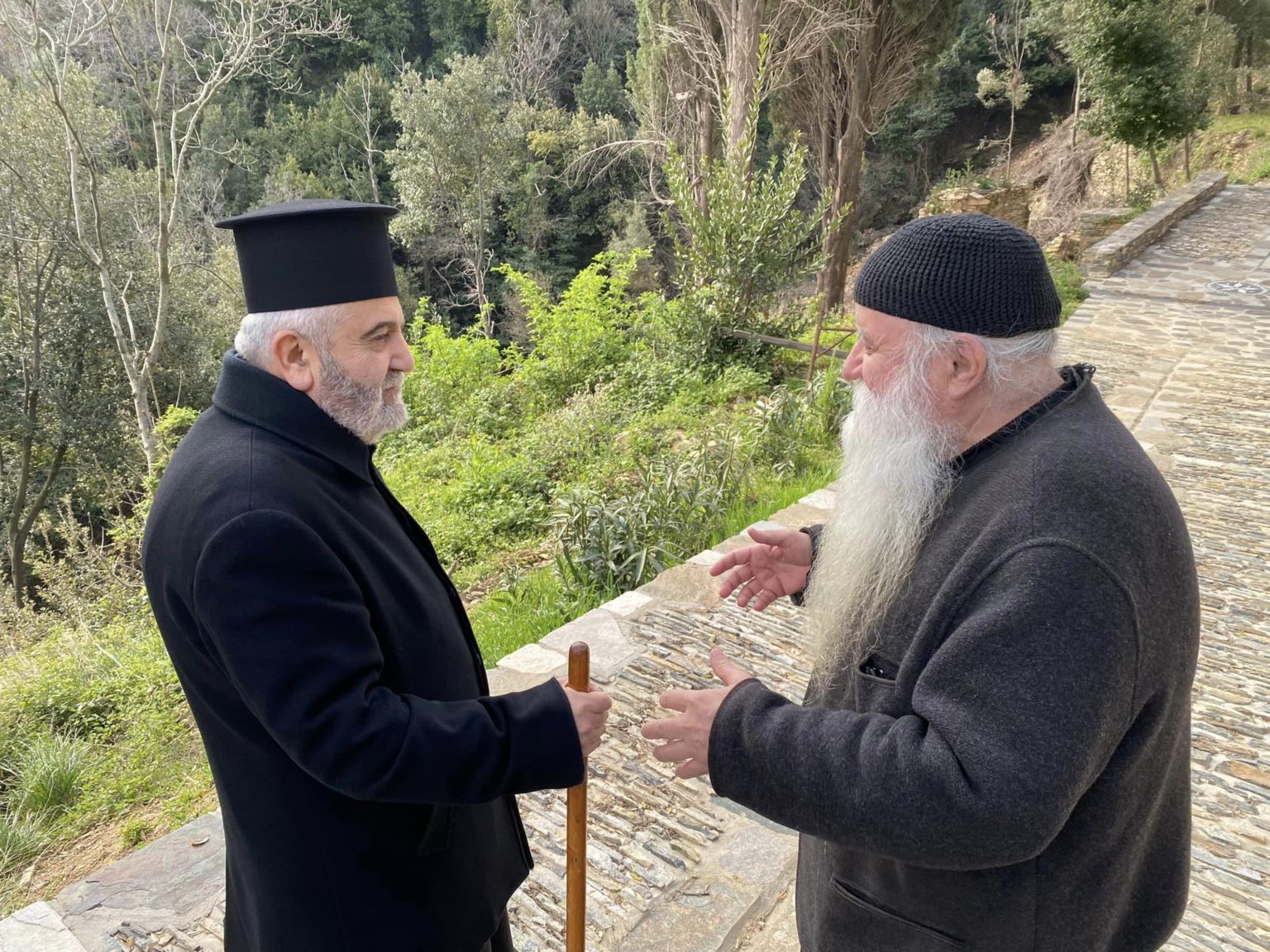 Ο Μητροπολίτης Γέρων Δέρκων στο Άγιο Όρος - Ορθοδοξία News Agency