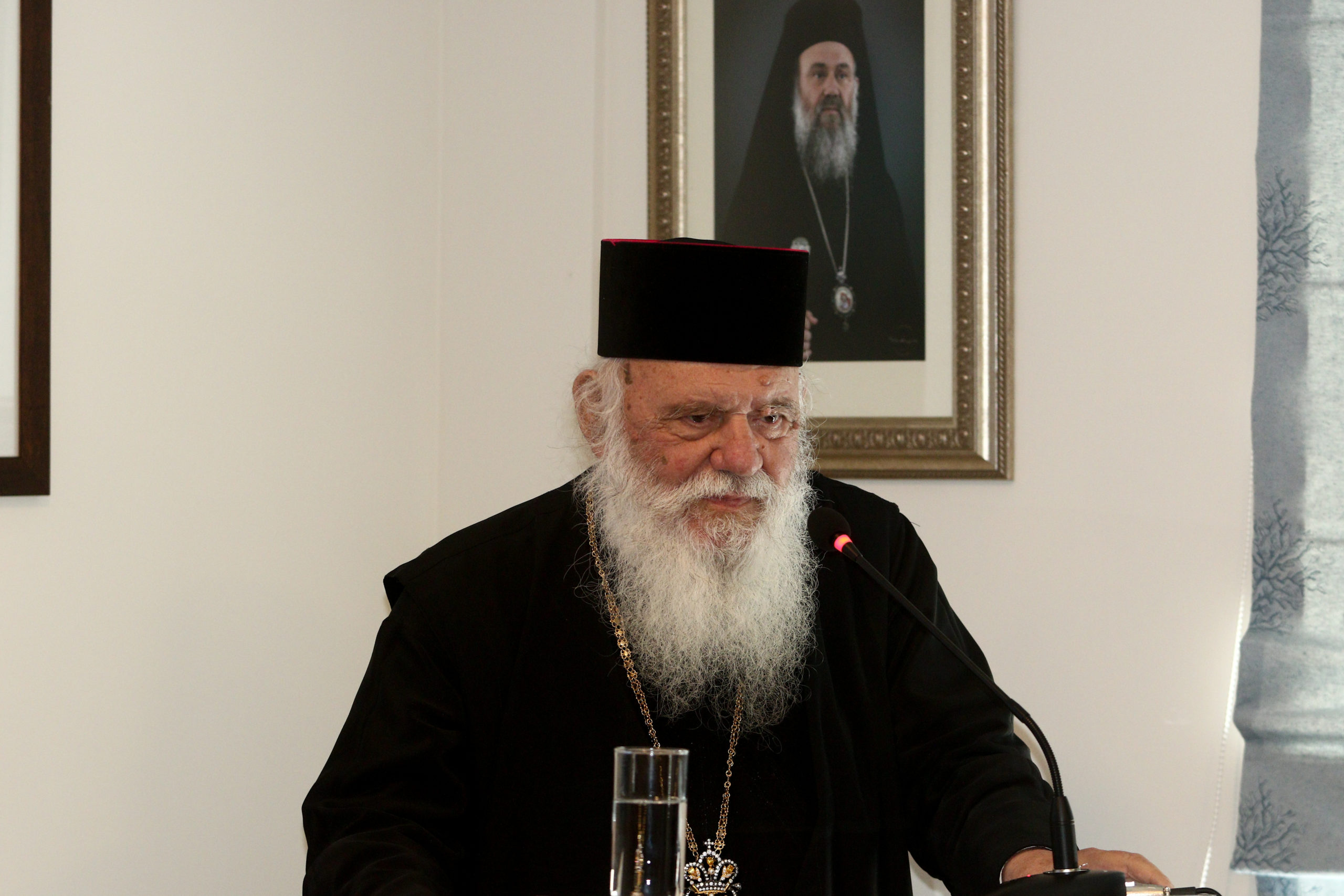 Αρχιεπίσκοπος Αθηνών: Κράτος και Εκκλησία είμαστε υποχρεωμένοι να ...