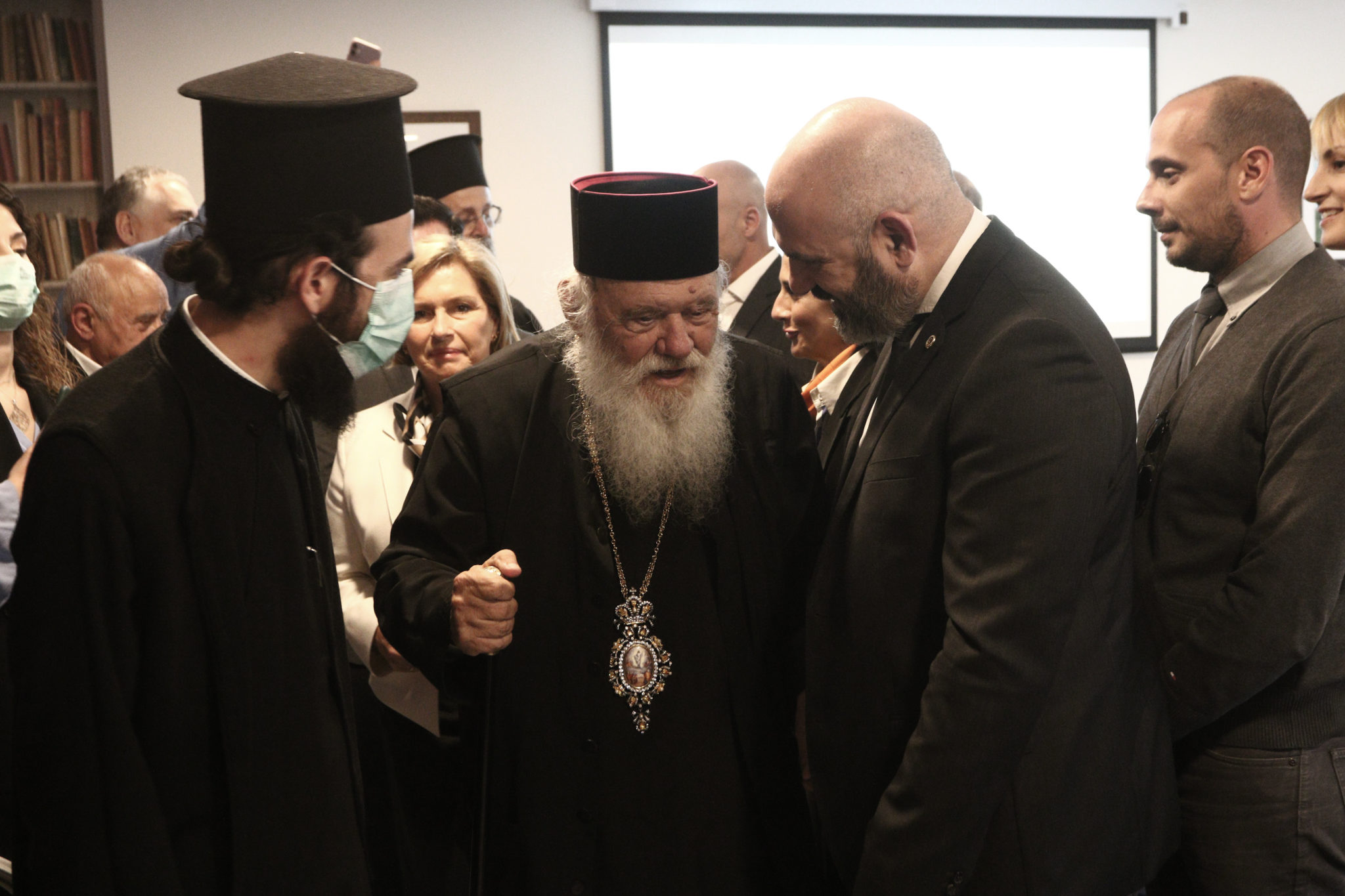 Αρχιεπίσκοπος Αθηνών: Κράτος και Εκκλησία είμαστε υποχρεωμένοι να ...