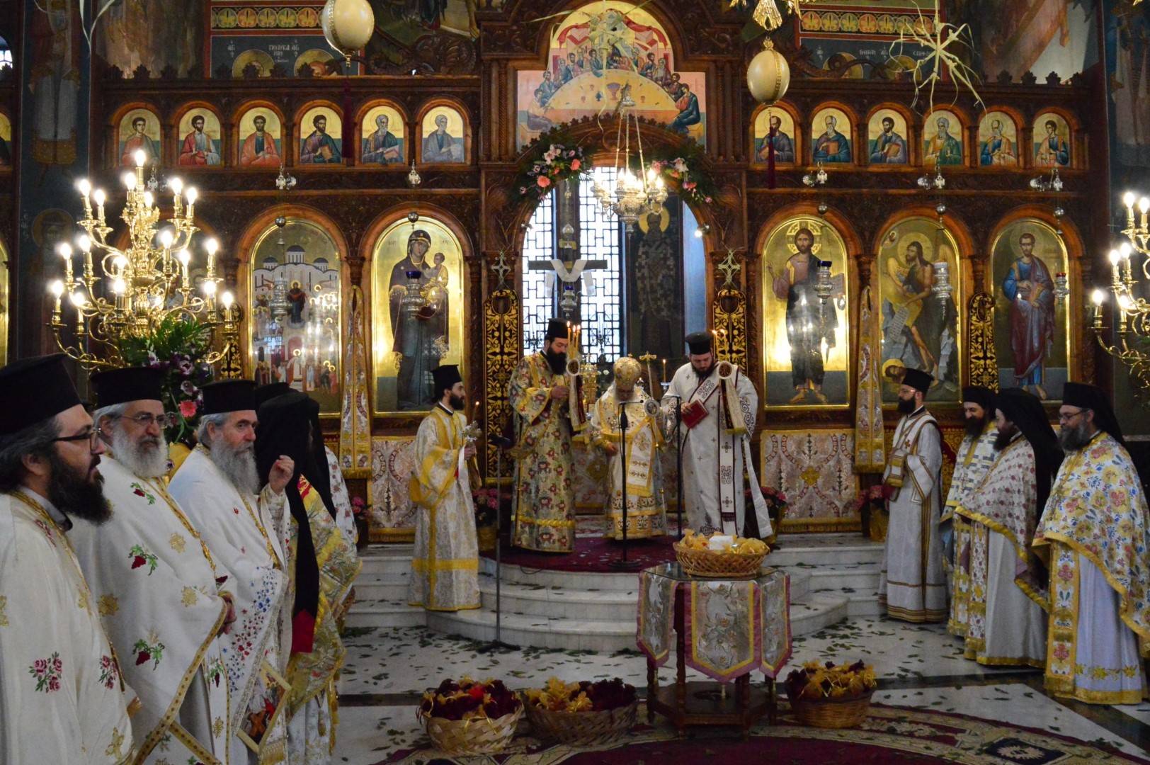 Ο Εσπερινός της Αγάπης στον Ιερό Καθεδρικό Ναό της Έδεσσας - Ορθοδοξία ...