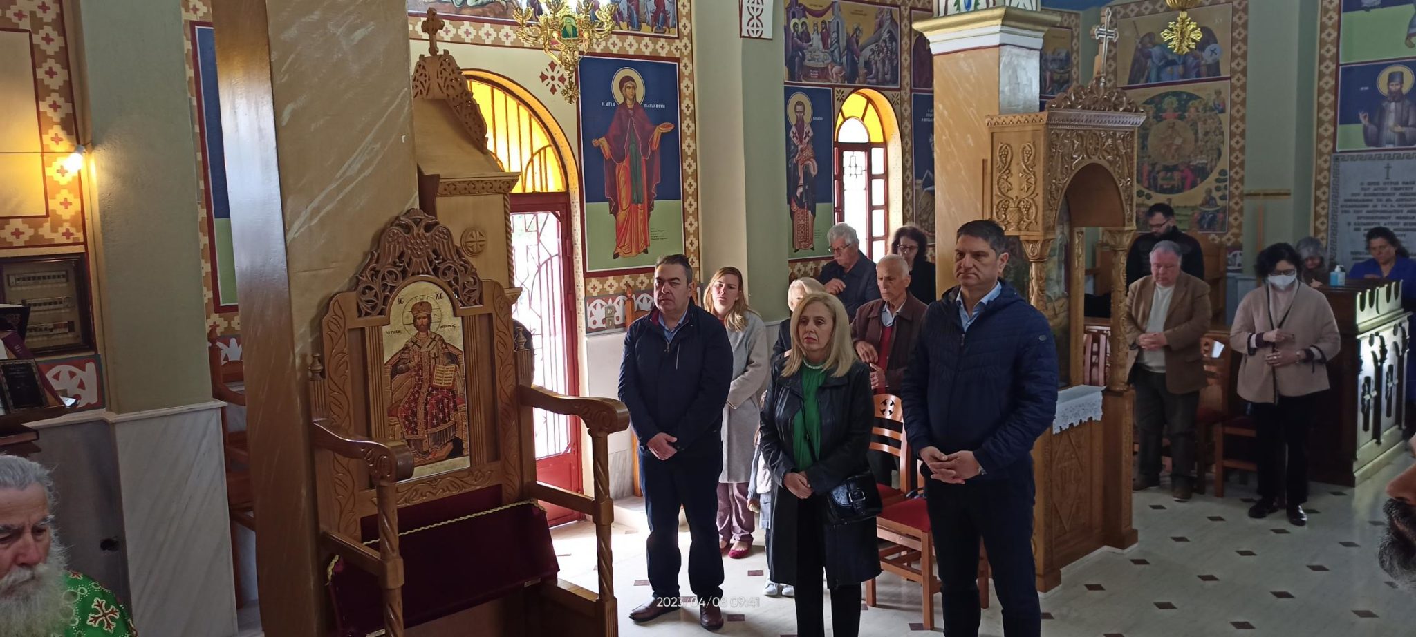 Ο Μεσσηνίας Χρυσόστομος στο Κοιμητήριο της Μεσσήνης - Ορθοδοξία News Agency