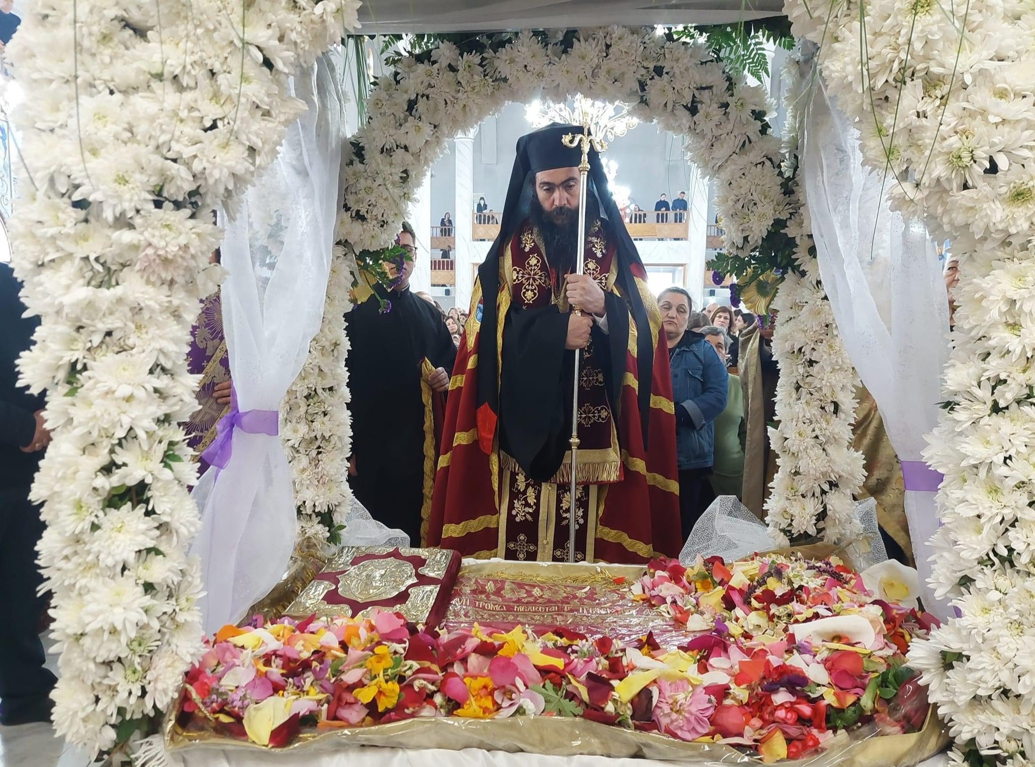 Η Αποκαθήλωση του Κυρίου ημών Ιησού Χριστού στην Μητρόπολη Πάφου ...
