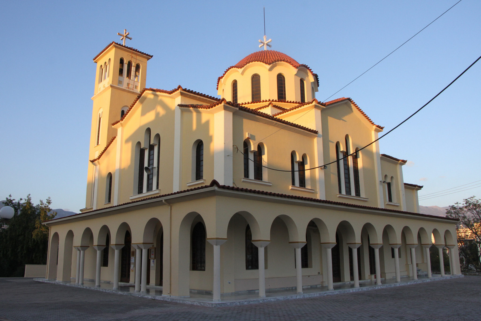 Η Ακολουθία του Νιπτήρος στην Ιερά Μητρόπολη Μεσσηνίας - Ορθοδοξία News ...
