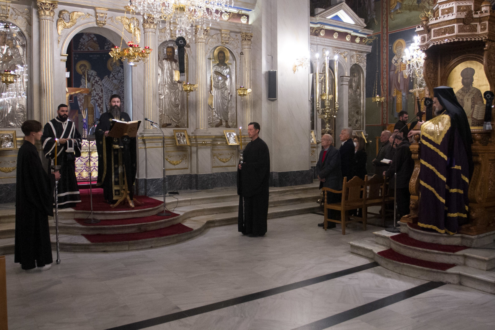 Μεσσηνίας Χρυσόστομος: Το Θείο Πάθος ως απαρχή μιας νέας αναστάσιμης ...