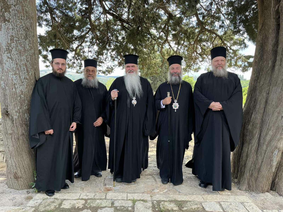 Ιερατική Σύναξη της Μητρόπολης Ρεθύμνης στην Ιερά Μονή Αρκαδίου ...