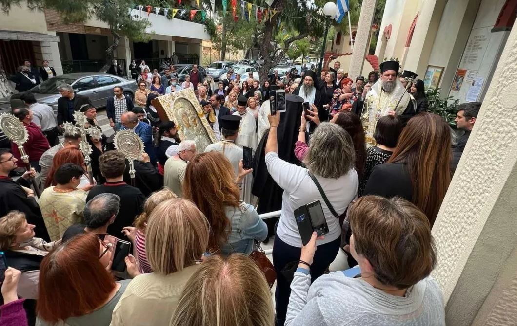 Υποδοχή Ιεράς Εικόνος Παναγίας Οδηγητρίας από την Ιερά Μονή Ξενοφώντος ...