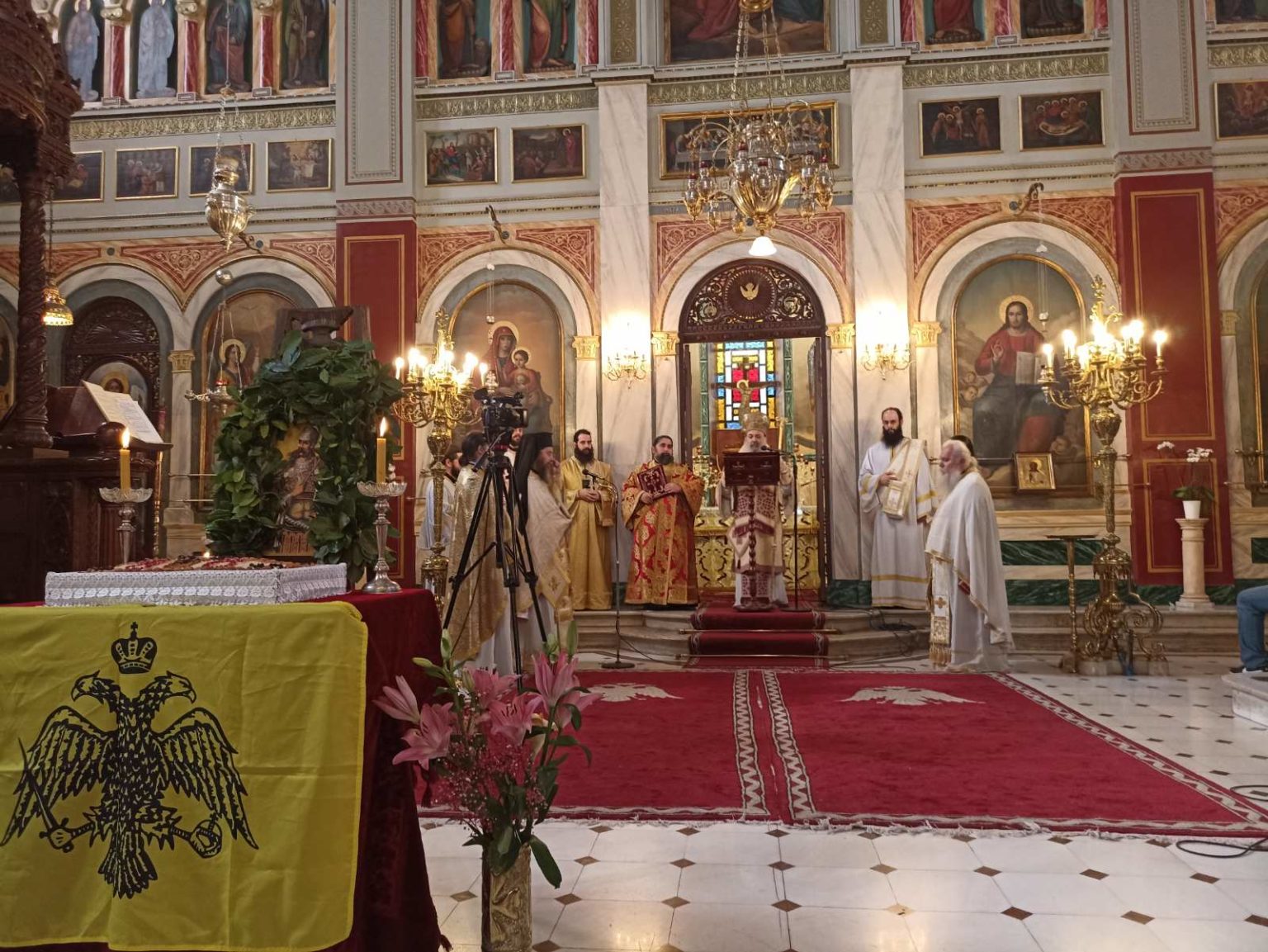 “Great is the cross of responsibility that the Ecumenical Patriarch ...