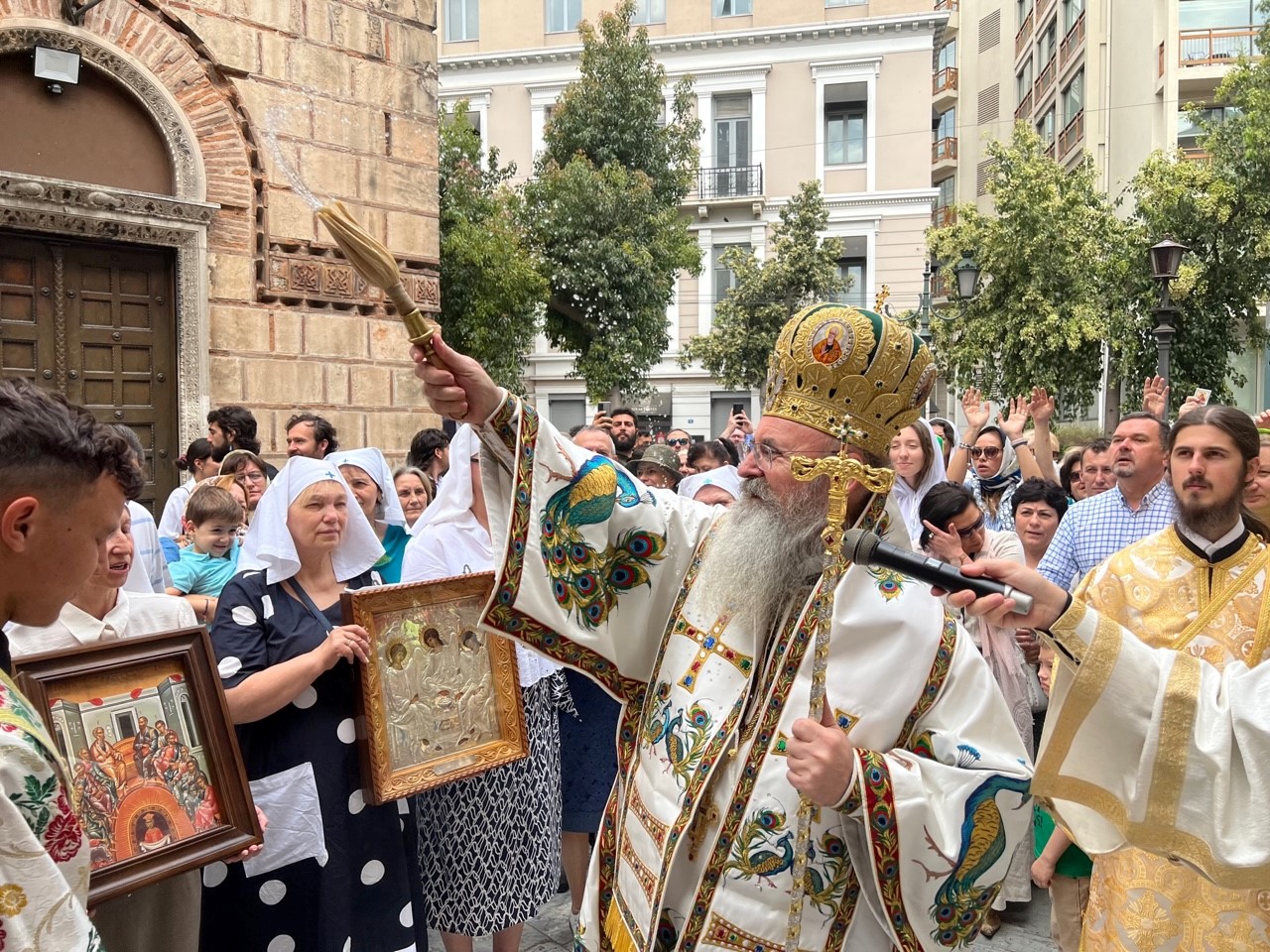 Μητροπολίτης Περιστερίου: «Το Άγιο Πνεύμα συνδέει την ιστορία με το ...