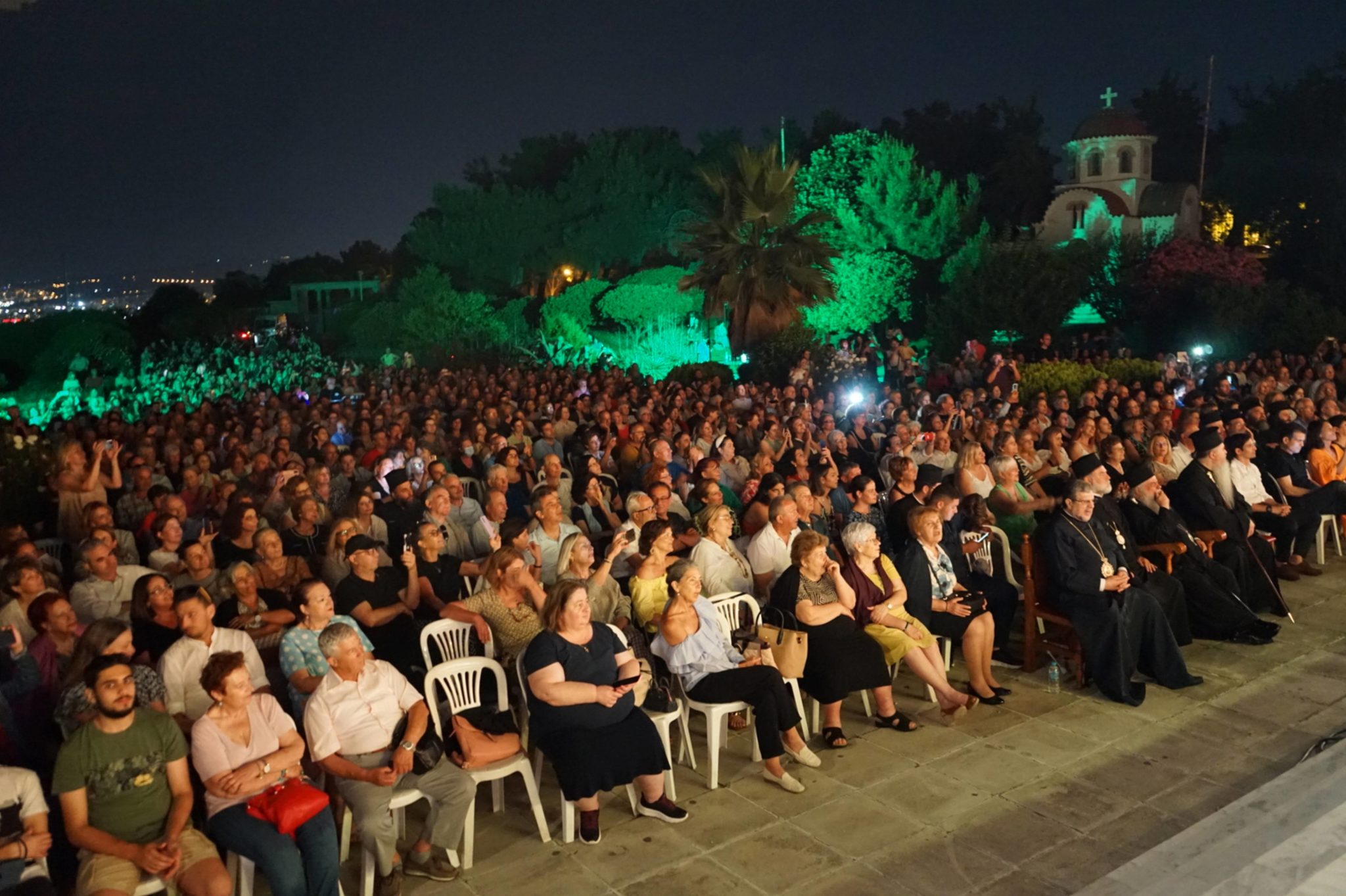 Η μεγάλη Φιλανθρωπική Συναυλία της Ι.Μ Νέας Κρήνης και Καλαμαριάς στο ...