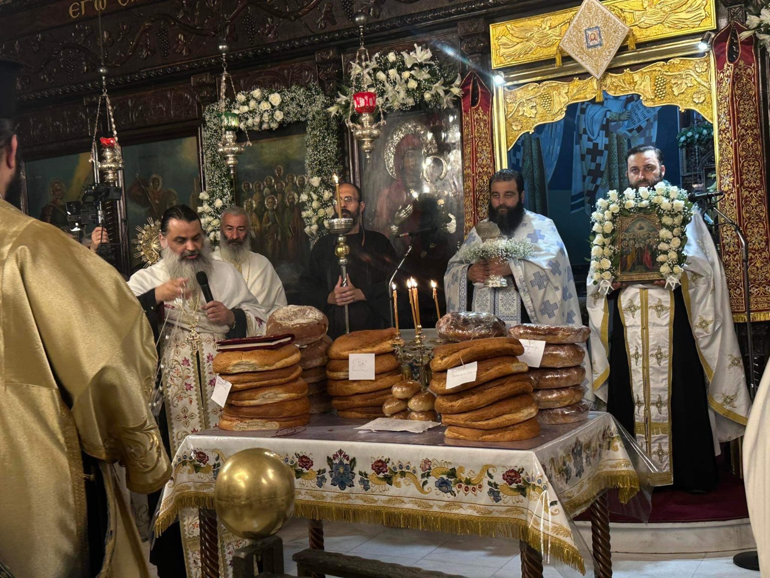 Υποδοχή Τιμίας Κάρας της Αγίας Βαρβάρας στον Ι.Ν. Αγίων Αποστόλων ...