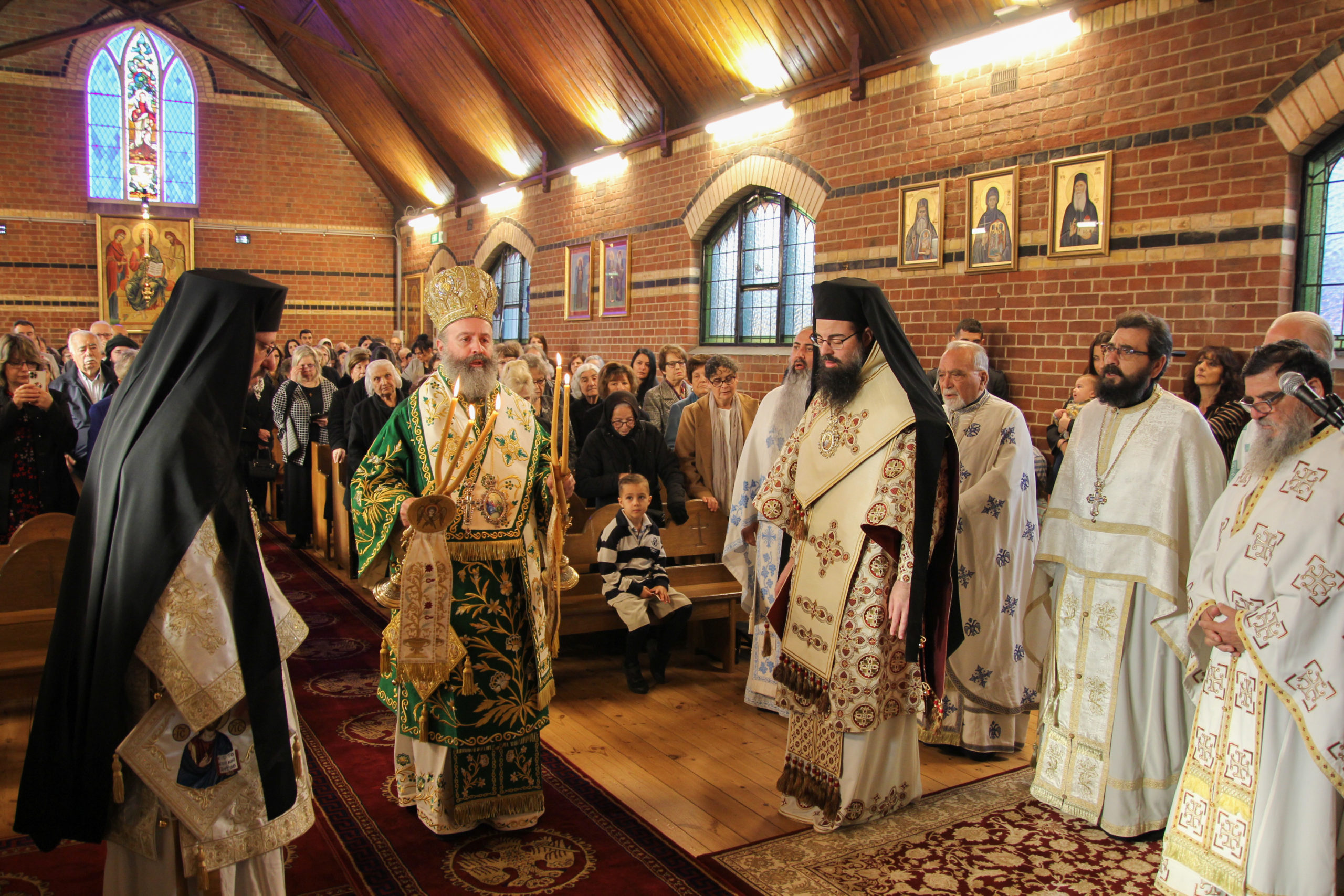 Η εορτή του Αγίου Πνεύματος στον Καθεδρικό Ναό της Αδελαΐδος ...