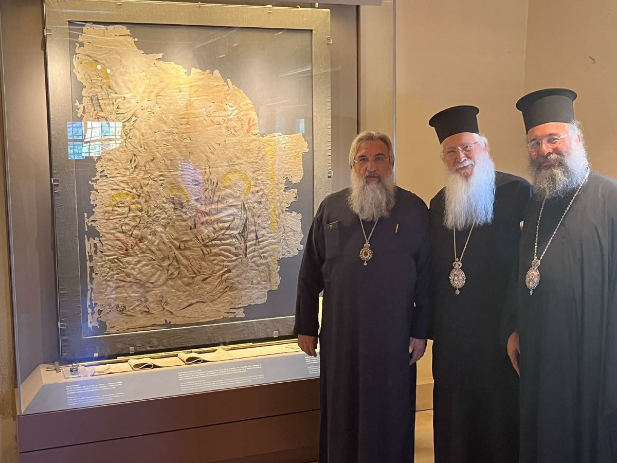 Ο Μητροπολίτης Ρεθύμνης υποδέχθηκε τον Αρχιεπίσκοπο Κρήτης στην Ιερά ...