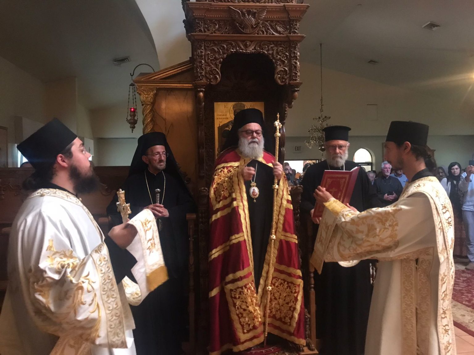 Ο Πατριάρχης Αντιοχείας στην Ιερά Μονή Αγίου Αντωνίου στην Αριζόνα ...