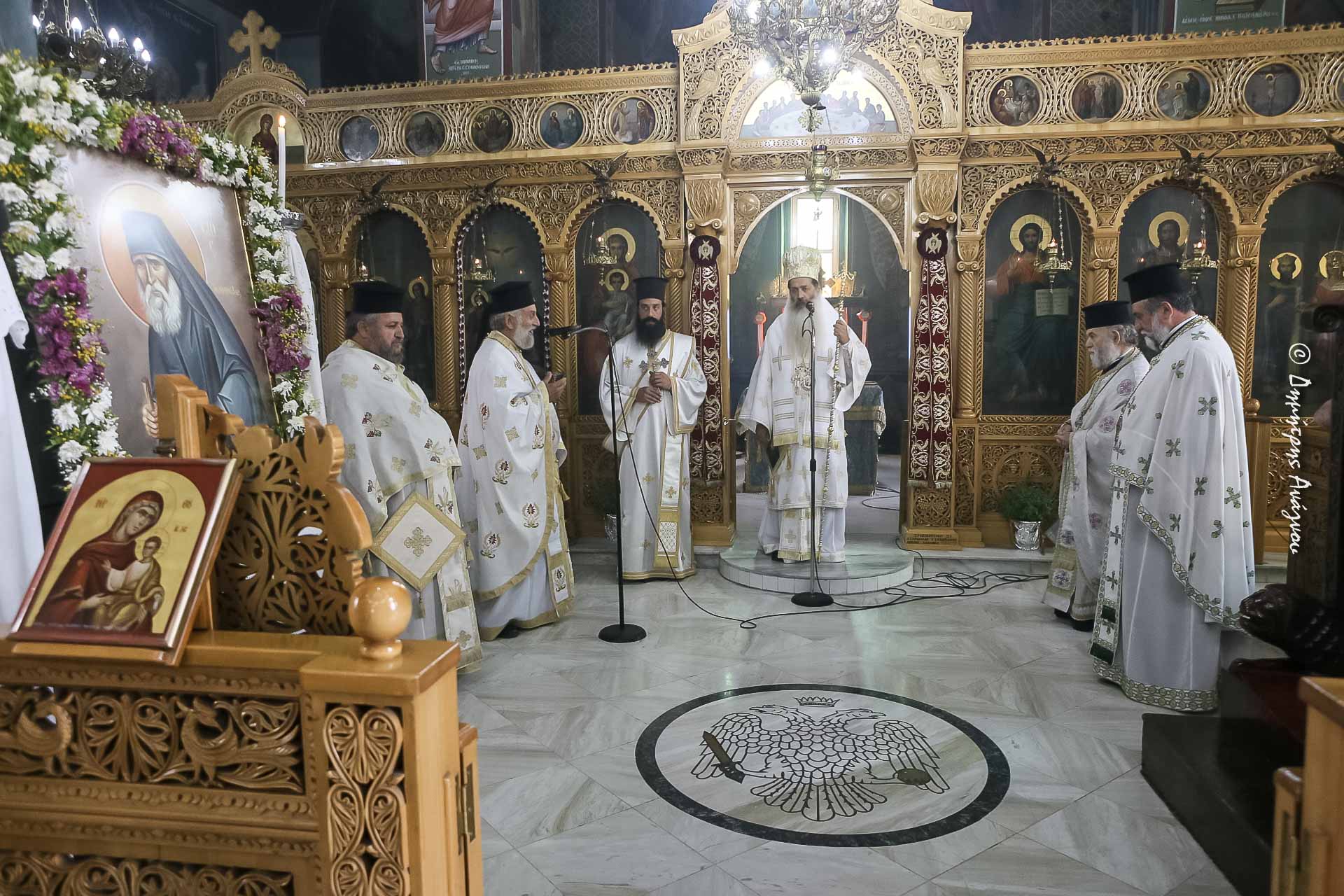 Φθιώτιδος Συμεών: «Οι άγιοι δεν ήλθαν στην ζωή μας, για να ...