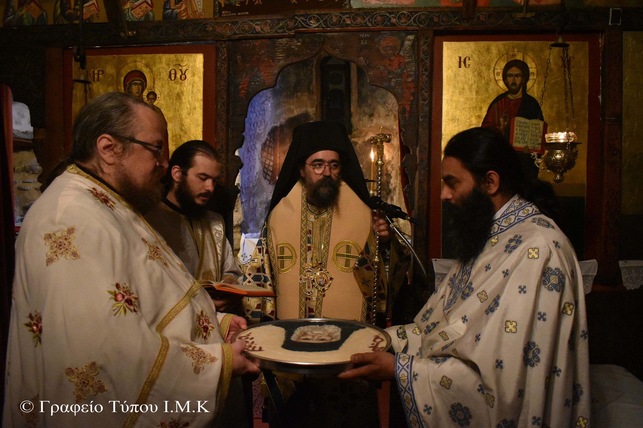 Εορτές Αγιορειτών Αγίων σε βυζαντινά εκκλησάκια της Καστοριάς ...
