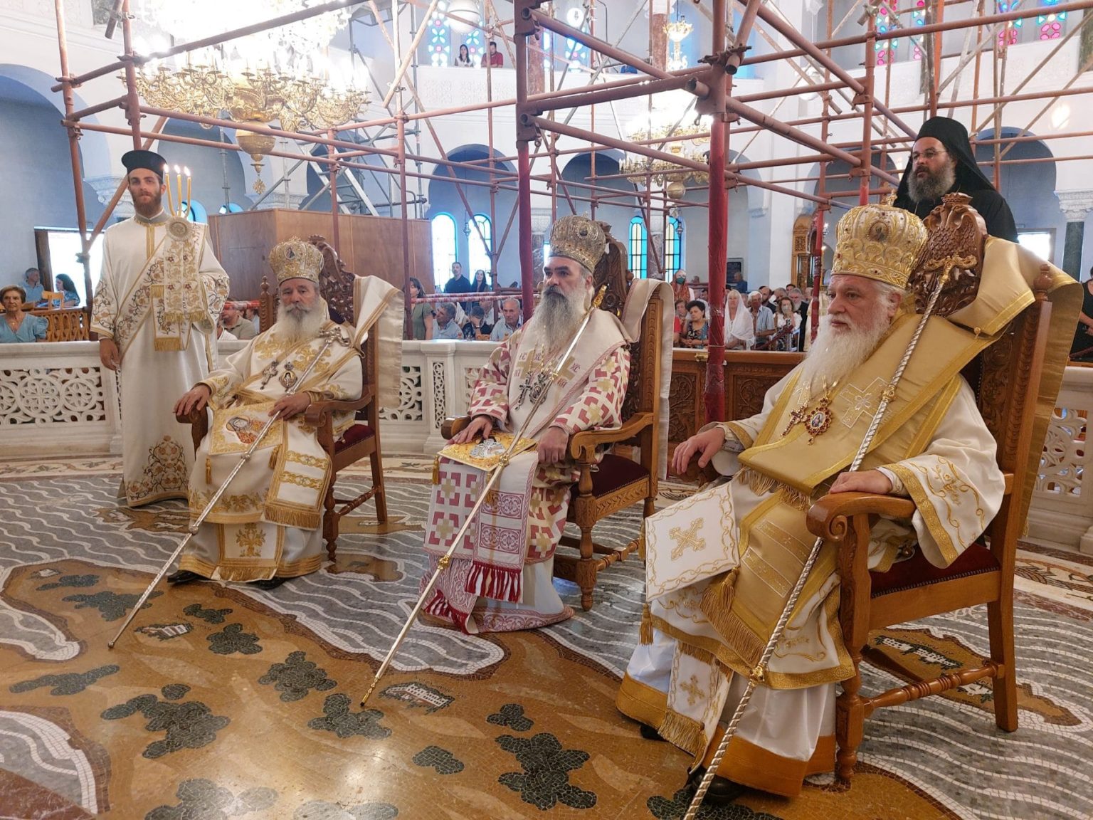 Η Αίγινα γιόρτασε την Ανακομιδή των Ιερών Λειψάνων του Αγίου Νεκταρίου ...