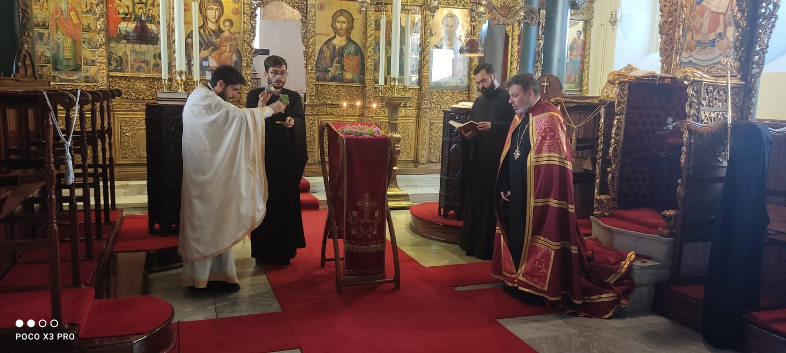 Ύψωση του Τιμίου Σταυρού στην Θεολογική Σχολή της Χάλκης - Ορθοδοξία ...