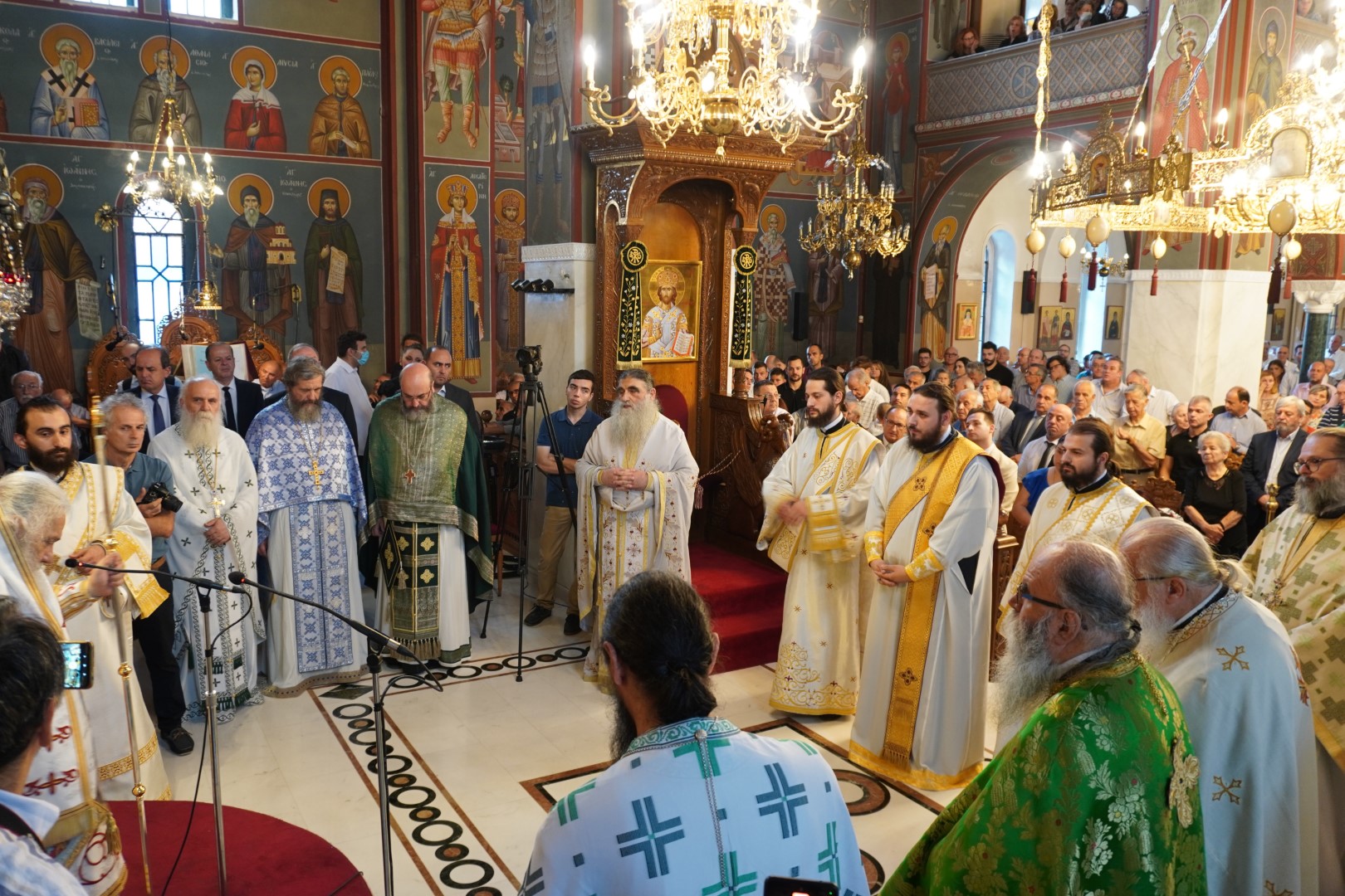 Εις Πρεσβύτερον χειροτονία του Διακόνου Κωνσταντίνου Κωνσταντάκη στα ...