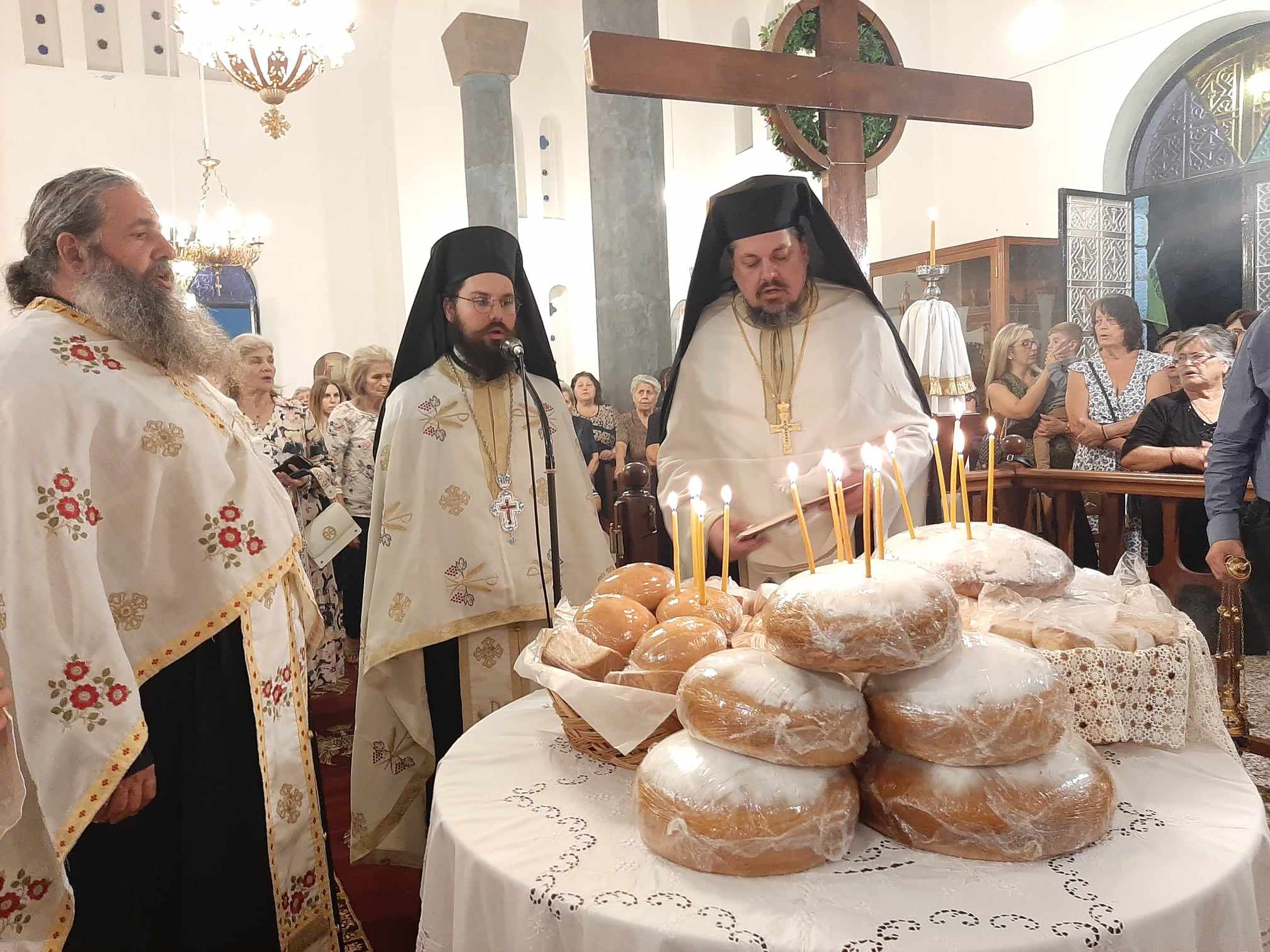 Πανηγυρικός Εσπερινός της Ύψωσης του Τιμίου Σταυρού στον Ιερό Ναό ...