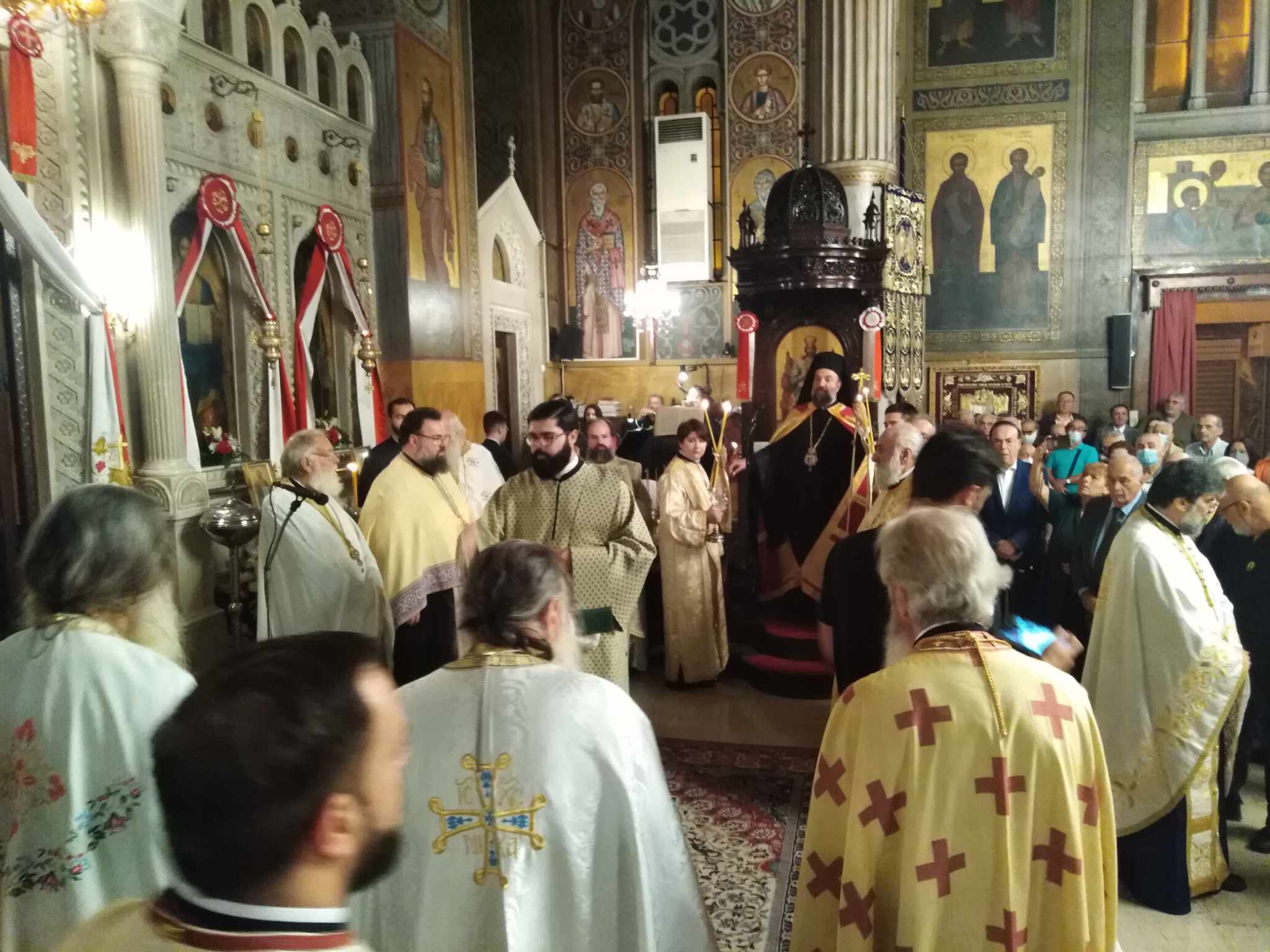 Ηθικός αίνος για τον Άγιο Λουκά τον Ευαγγελιστή, στον ομώνυμο ναό των ...
