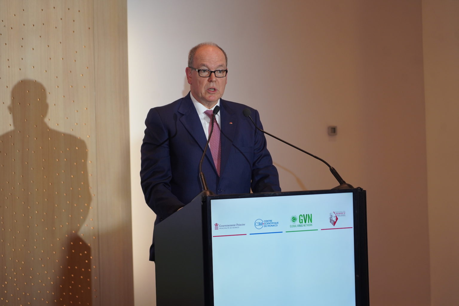 Συνάντηση του Οικουμενικού Πατριάρχη με τον Πρίγκηπα του Μονακό Αλβέρτο ...