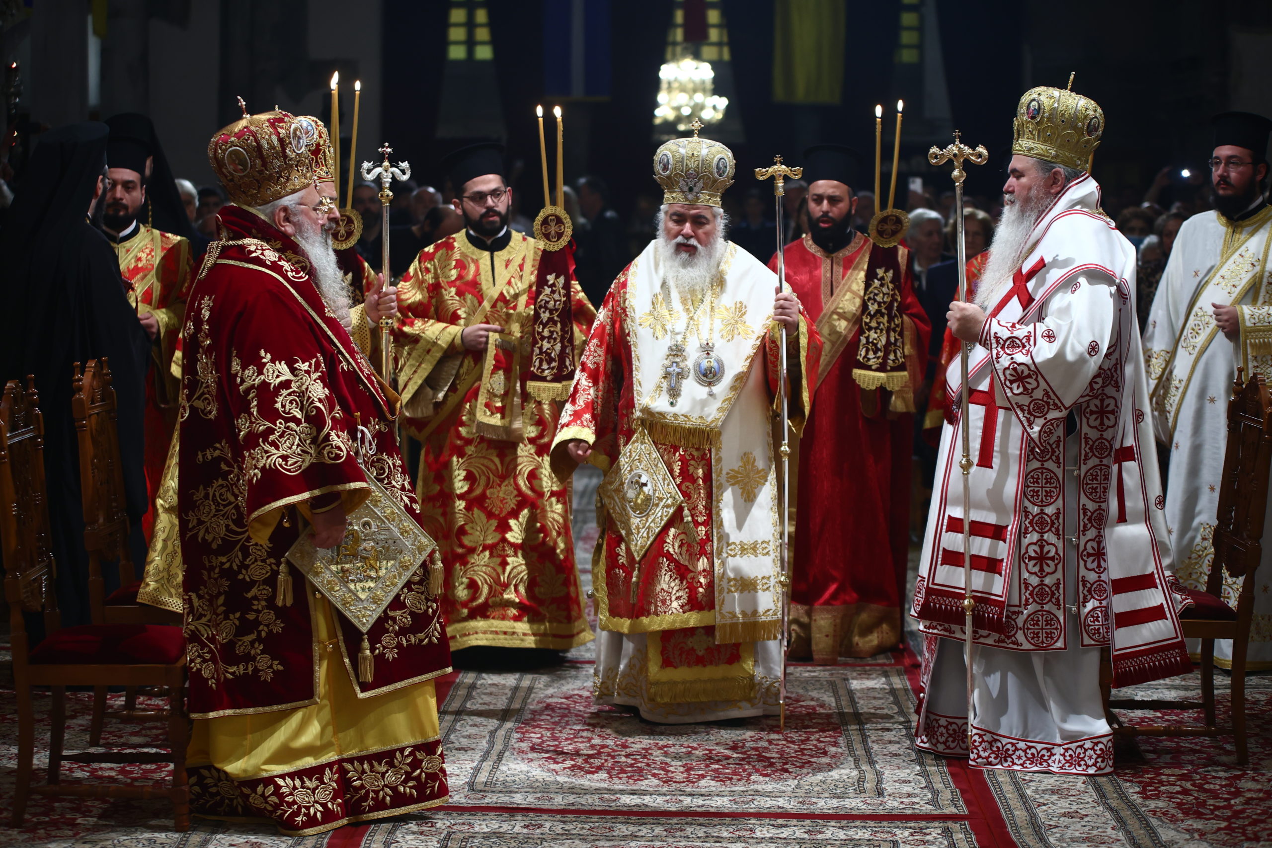 Αρχιερατικό συλλείτουργο στον Άγιο Δημήτριο Θεσσαλονίκης (ΒΙΝΤΕΟ ...