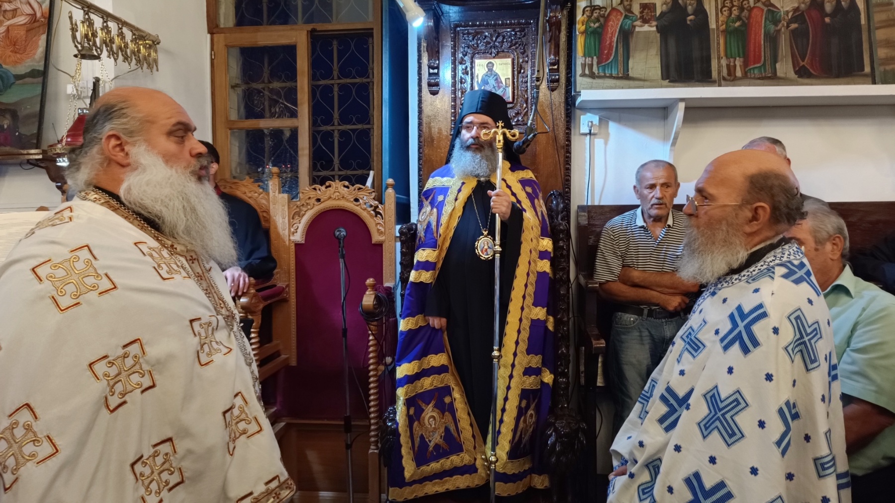 Ο Επίσκοπος Αμαθούντος στην πανηγυρίζουσα κοινότητα Αγίου Θεράποντος ...