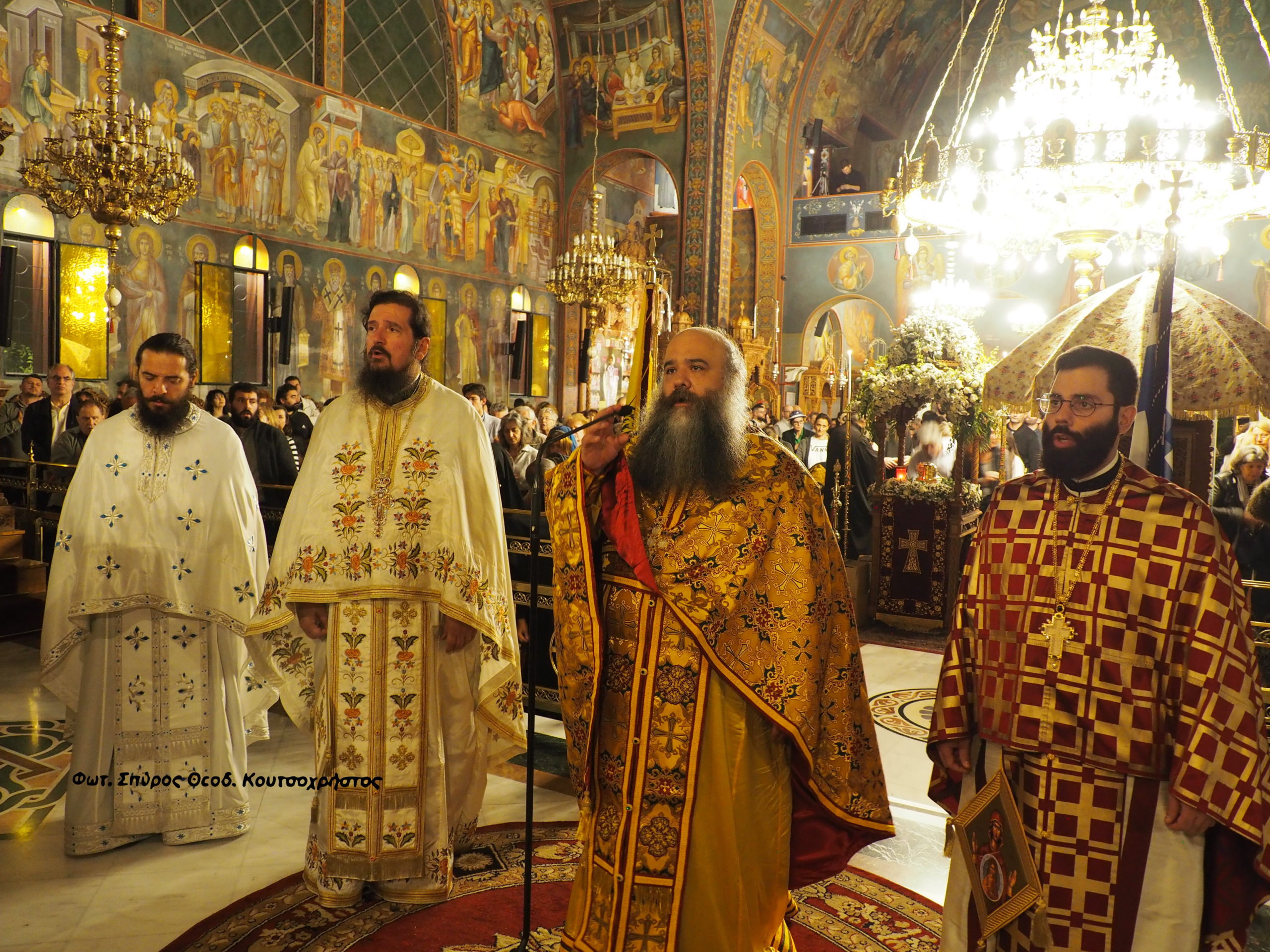 Η τελευταία Ιερά Αγρυπνία ενώπιον της Τιμίας Κάρας του Αγίου Ιωάννου ...