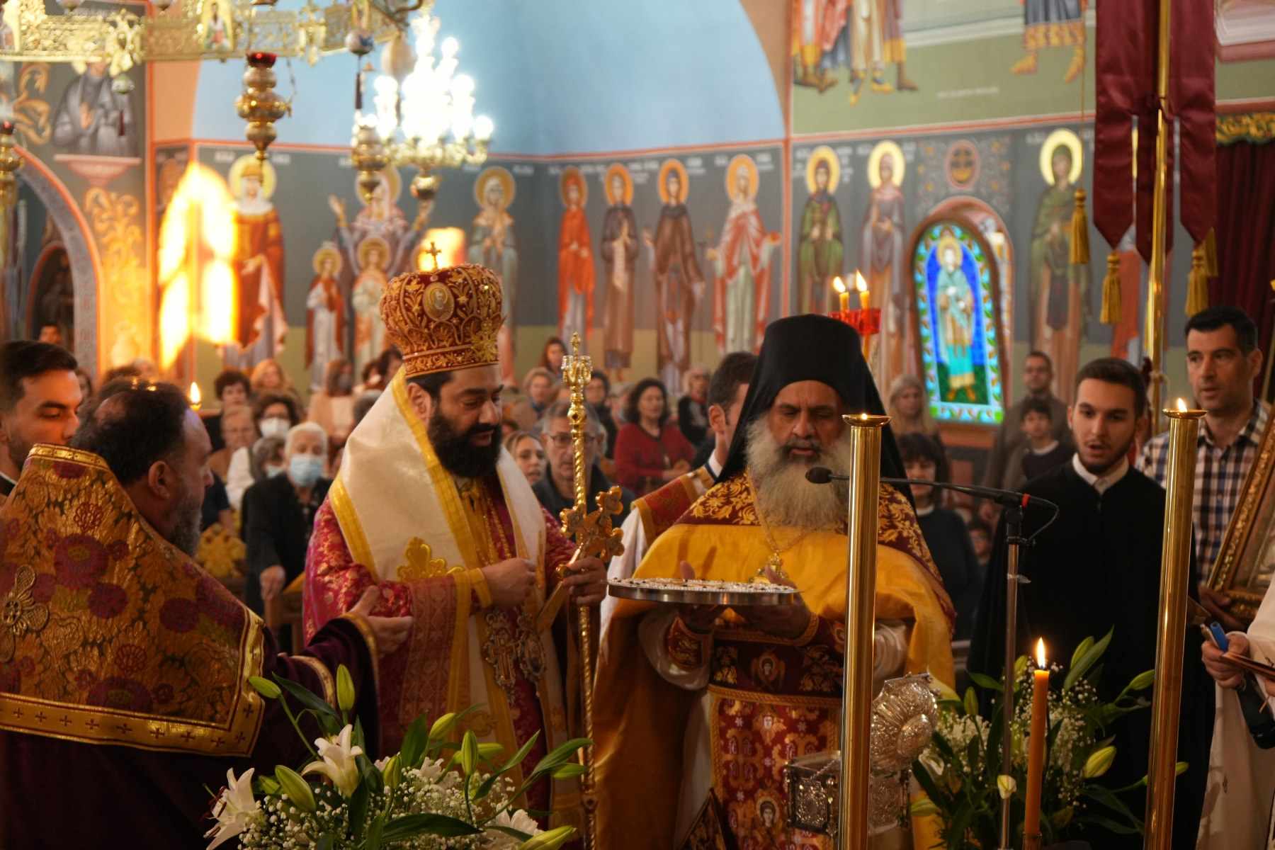 Ο Επίσκοπος Ευρίπου Χρυσόστομος στην τριπλή ημέρα ανάμνησης της Ενορίας ...