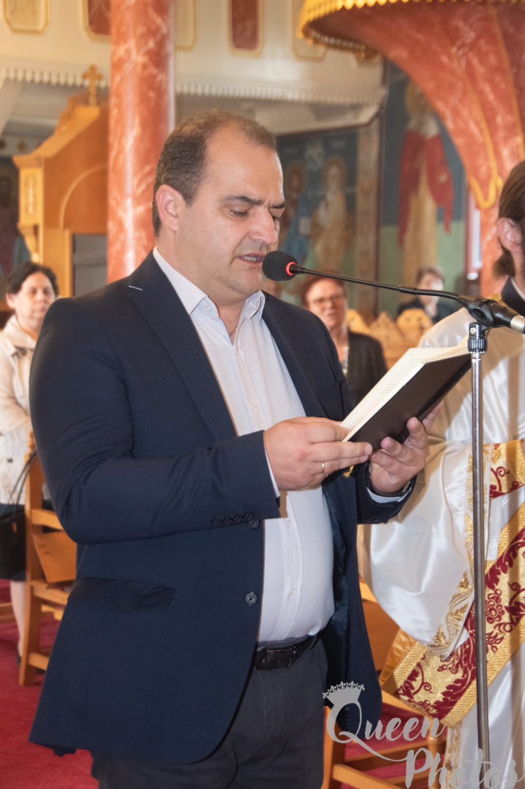 Ο Μητροπολίτης Δαμασκηνός στον Ιερό Ναό Αγίου Γεωργίου Μάνης και στο ...