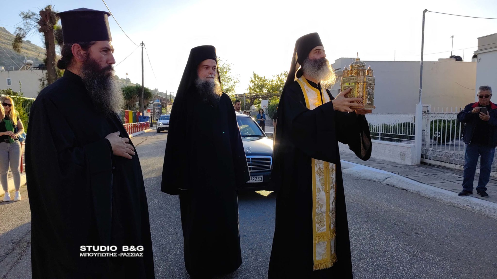 Από τη Μονή Ξενοφώντος στη Νέα Τίρυνθα Αργολίδας η Τιμία Κάρα του Αγίου ...