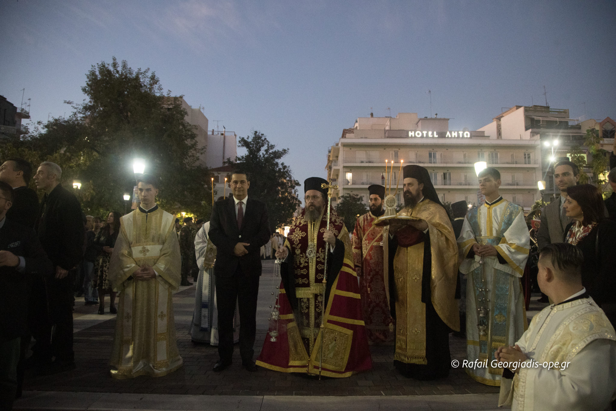Αποστολή στο Αγρίνιο: Yποδοχή της Τιμίας Κάρας του Αγίου Ιωάννου του ...