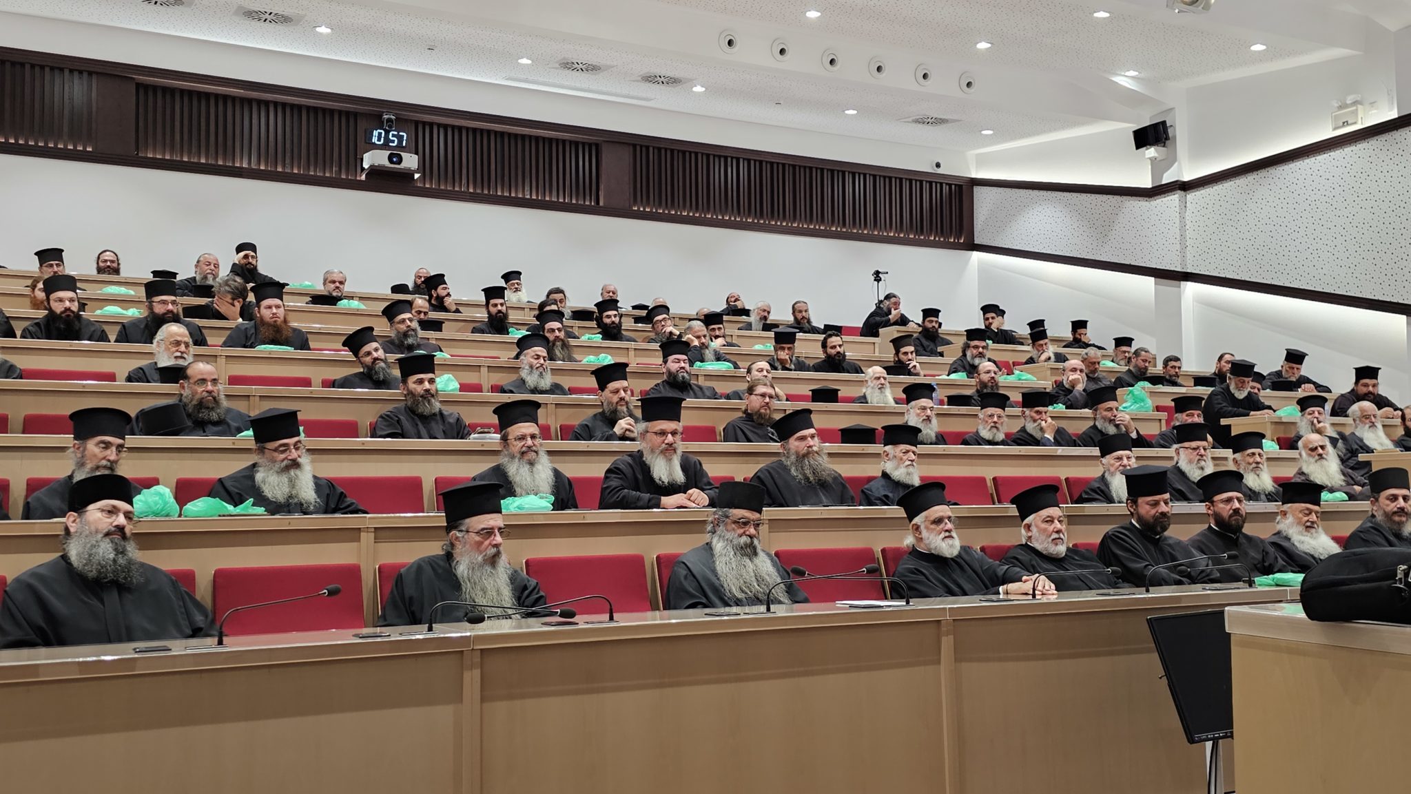 Ο Μητροπολίτης Μεσογαίας στην Ιερατική Σύναξη της Μητρόπολης Λεμεσού ...